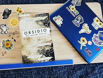 Amazon.com: Obsidio (The Illuminae Files): 9780553499193: Kaufman, Amie ...