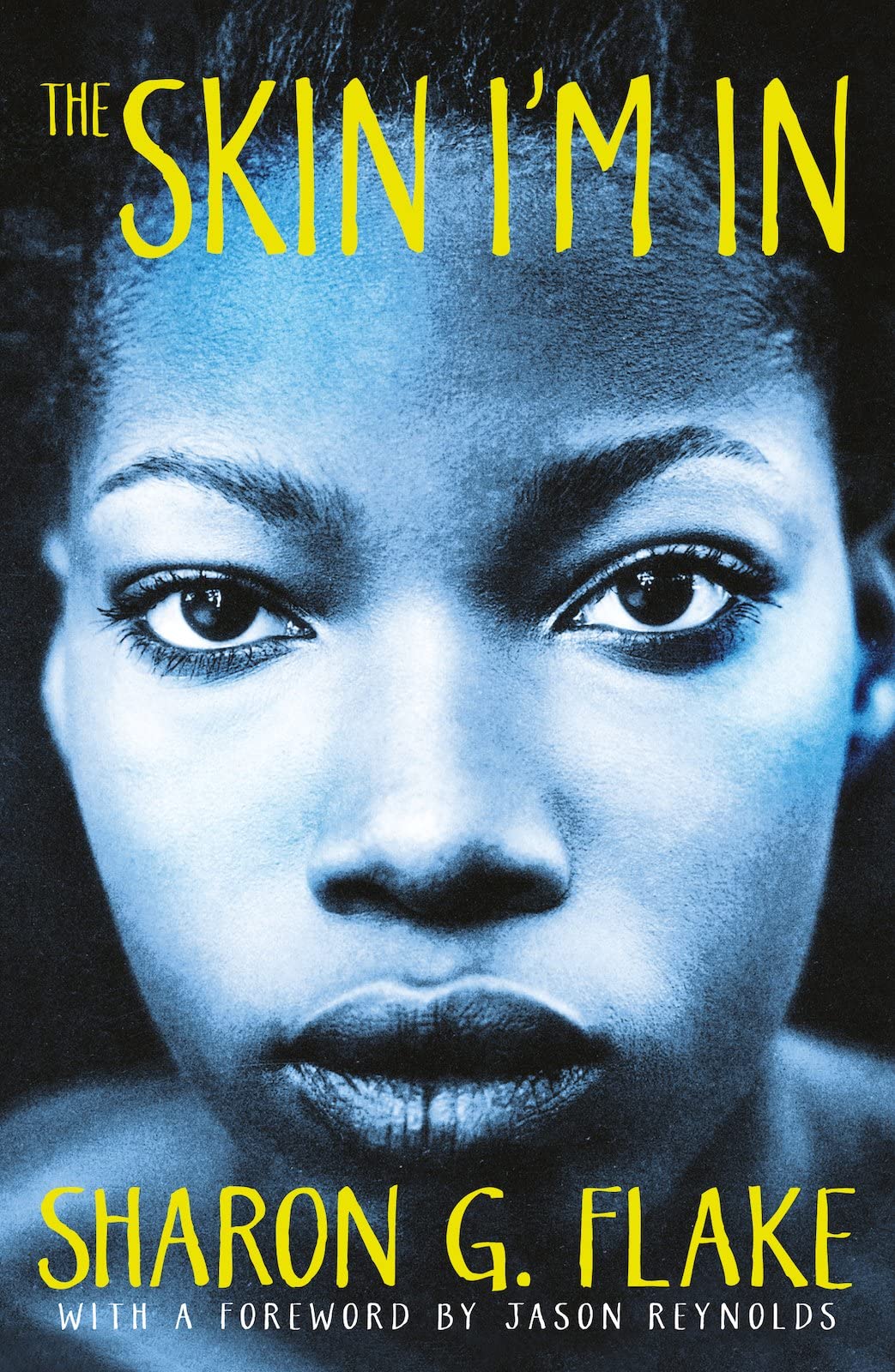 Amazon.com: The Skin I'm In: 9780702312663: Flake, Sharon G.: Books