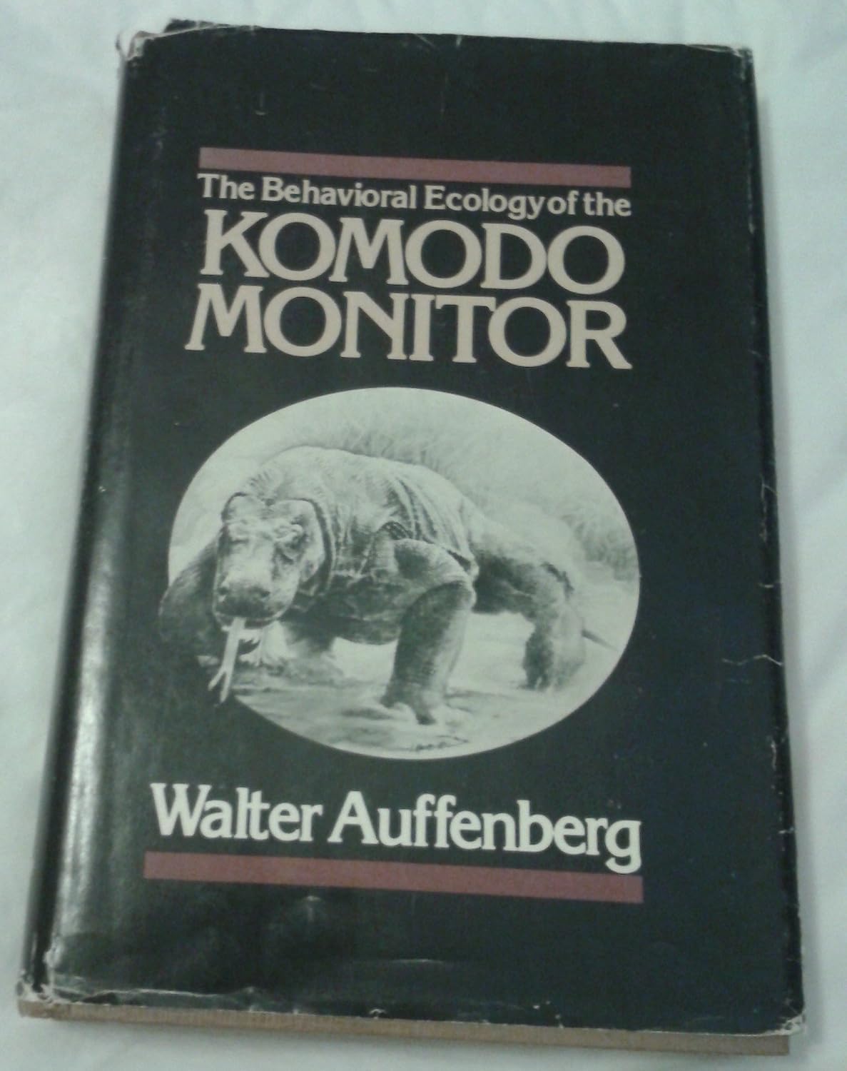 The Behavioral Ecology of the Komodo Monitor: Auffenberg, Walter ...