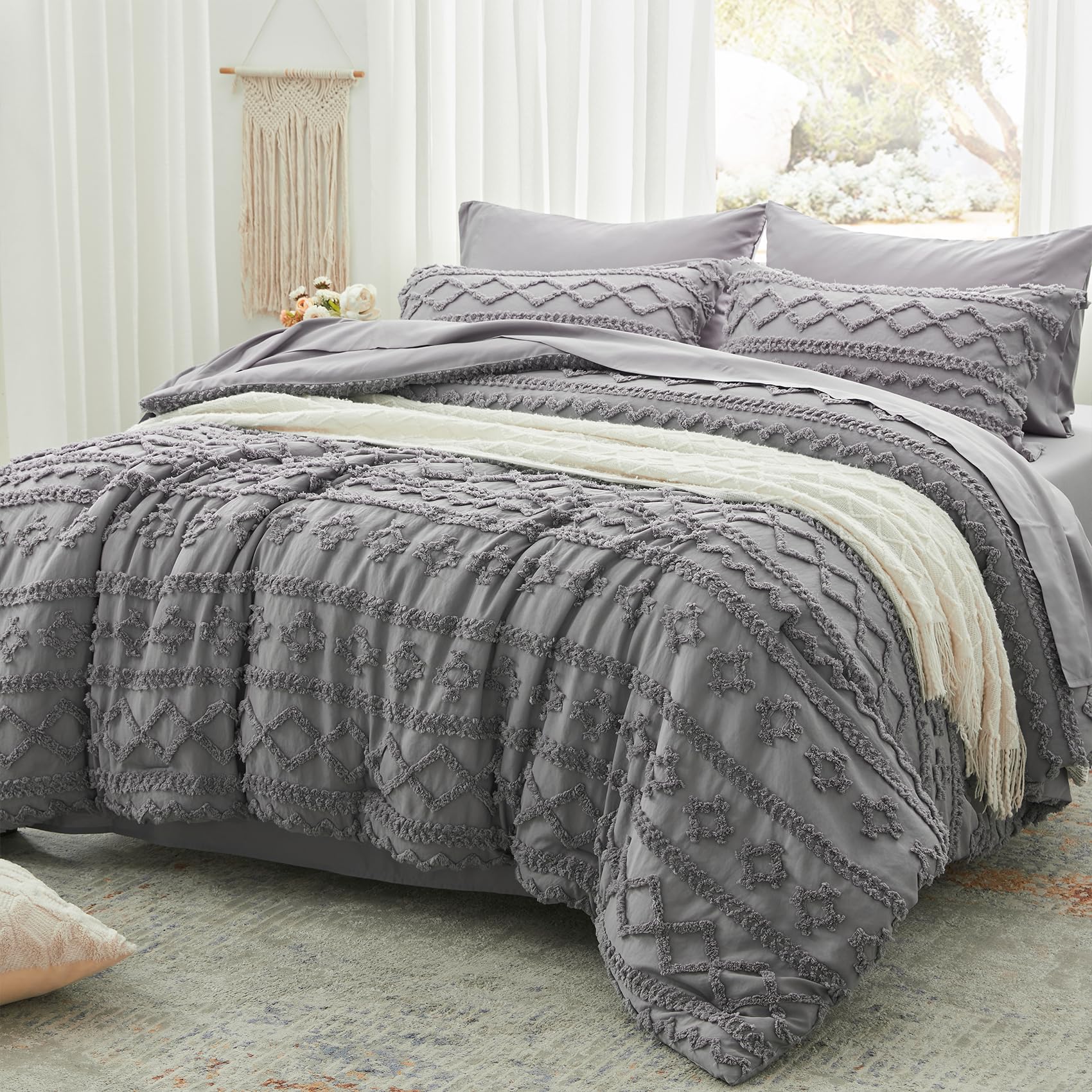 Amazon.com: Anluoer King Comforter Set 7 Pieces, Grey Tufted Bed in a ...