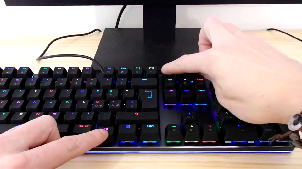 Watch RGB Mechanical Gaming Keyboard - Overview backlight settings on ...