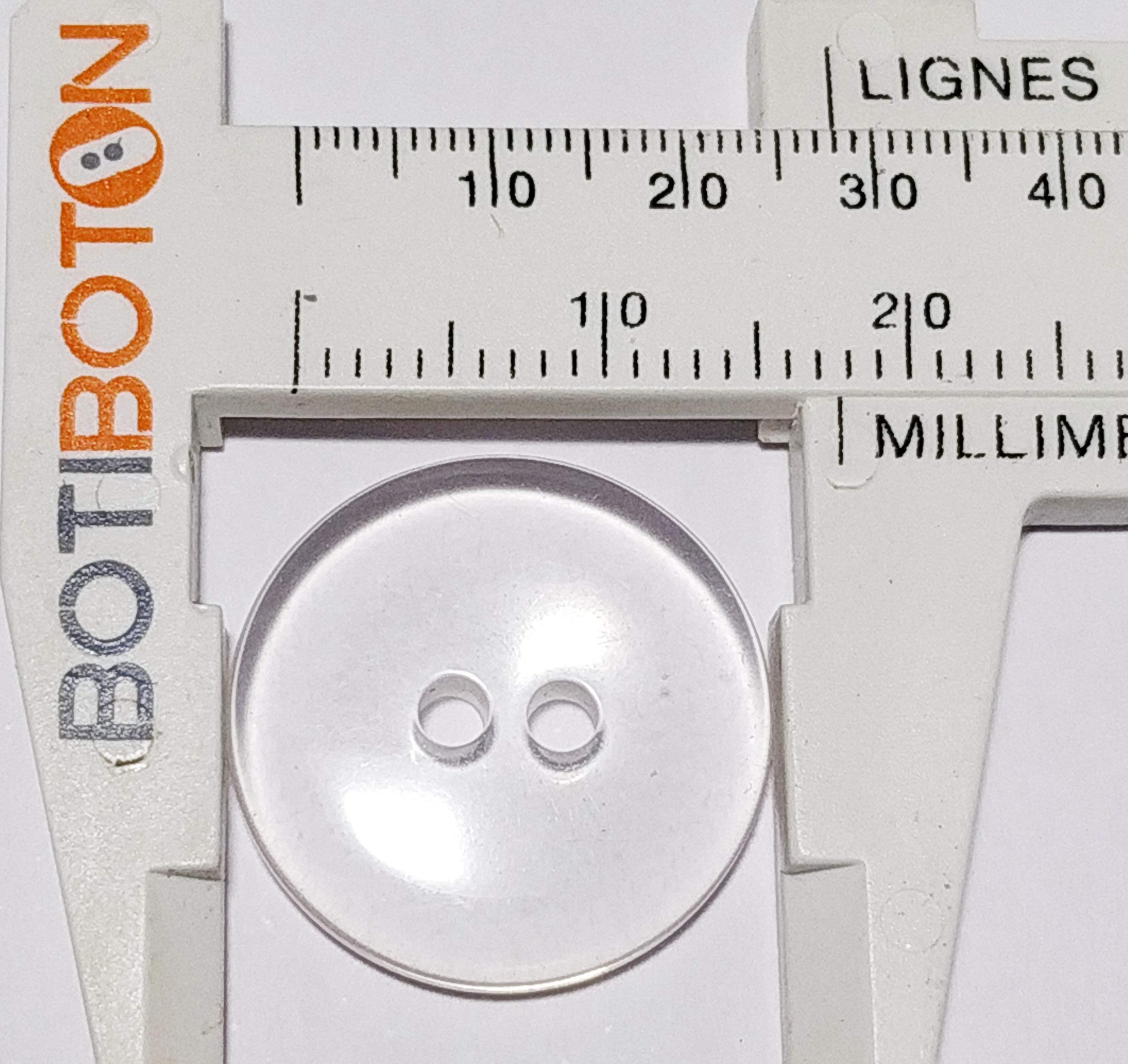 Amazon.com: 50 Clear Buttons - Reversible - Crafts - Sewing (4 Sizes ...