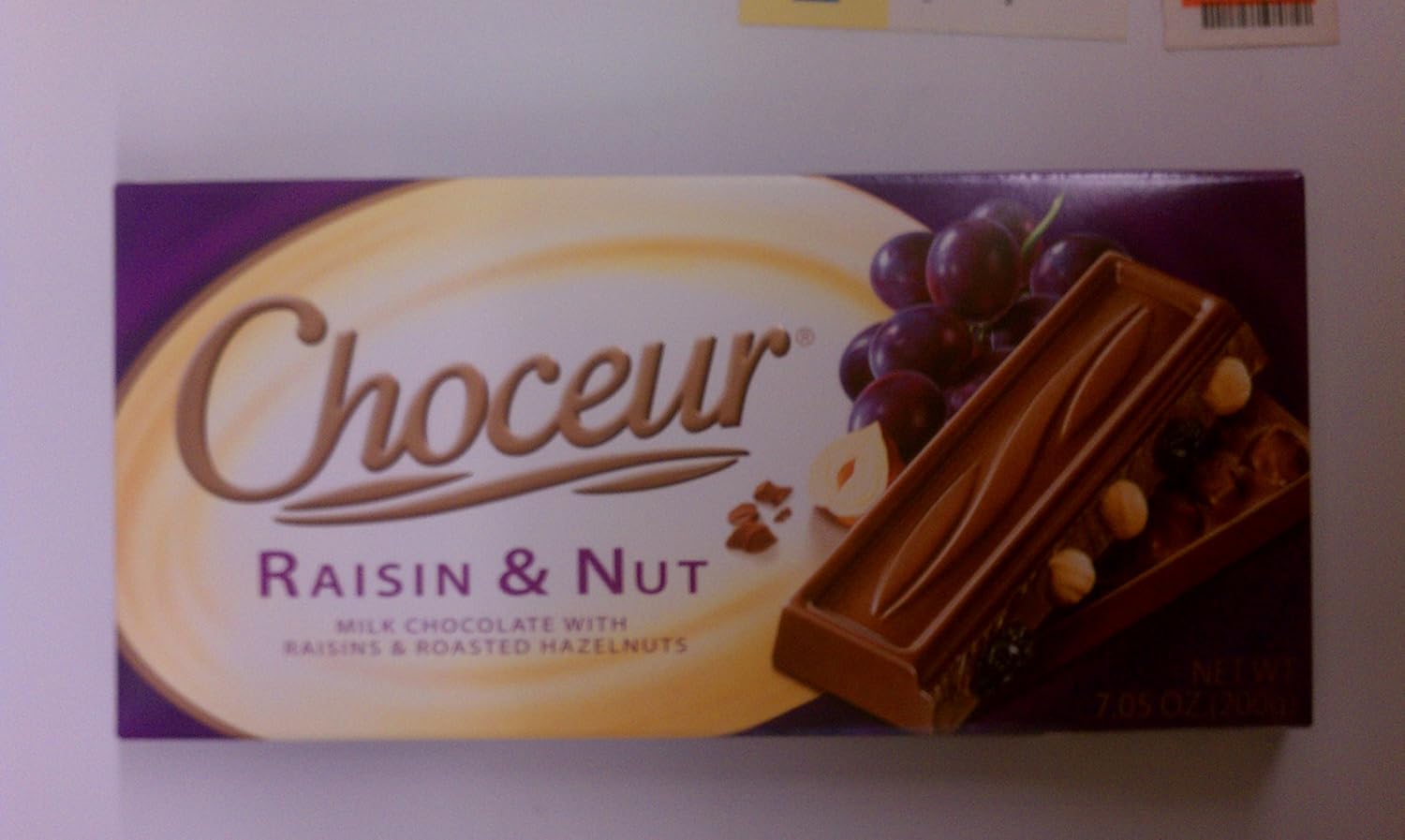 Amazon.com : Choceur Milk Chocolate with Raisins and Roasted Hazelnuts ...