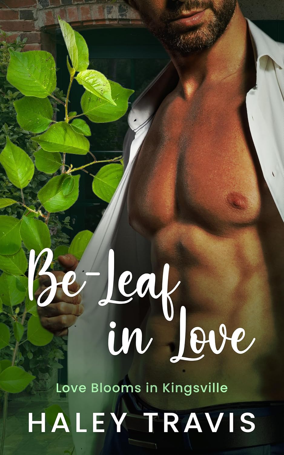 Amazon.com: Be-Leaf in Love: Age Gap, Curvy Girl, Instalove Romance (Love Blooms in Kingsville ...
