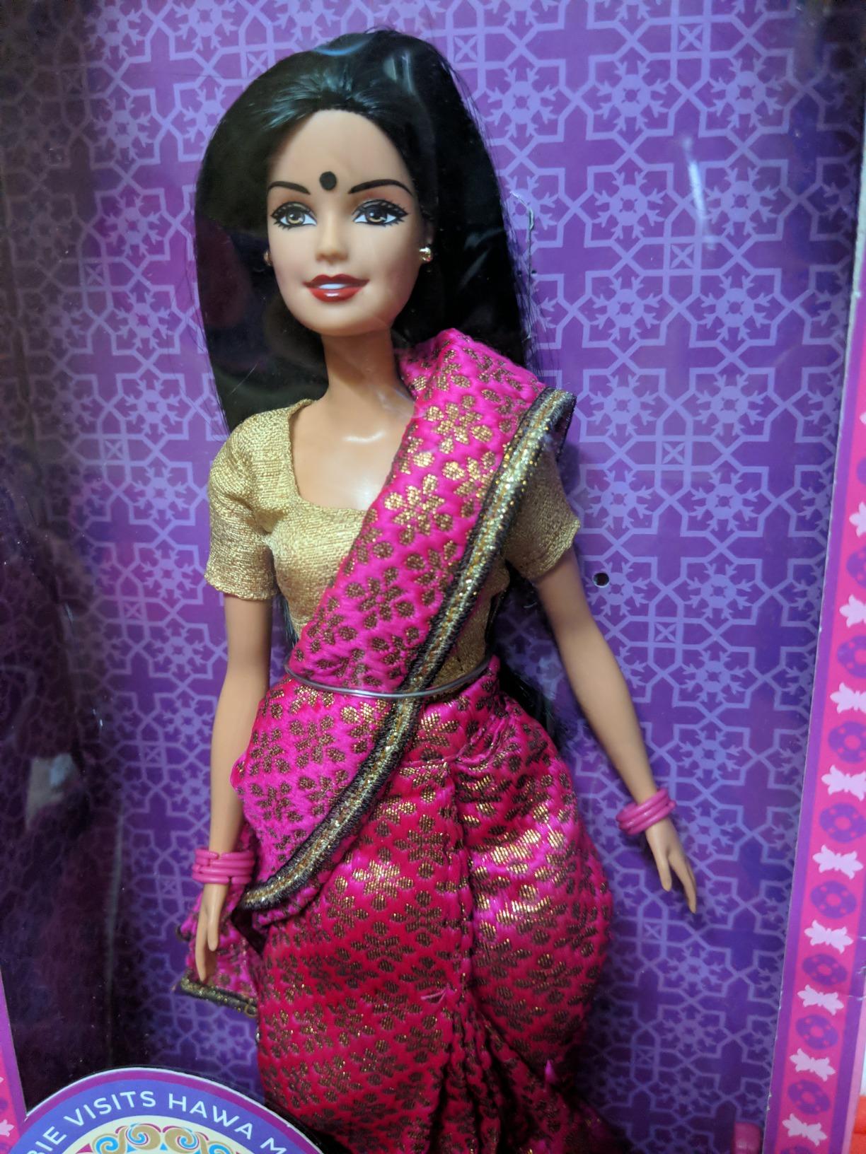 Barbie In India Visits Hawa Mahal : Amazon.in: Toys & Games
