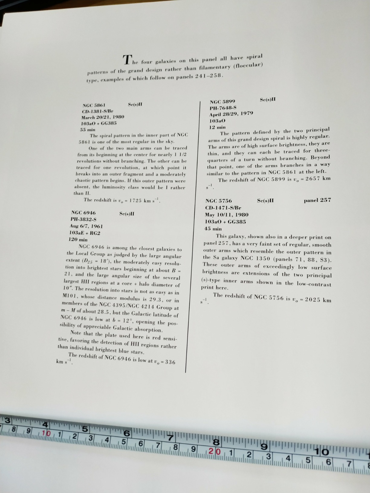 The Carnegie Atlas of Galaxies (2 Volume Set): Allan Sandage, John ...