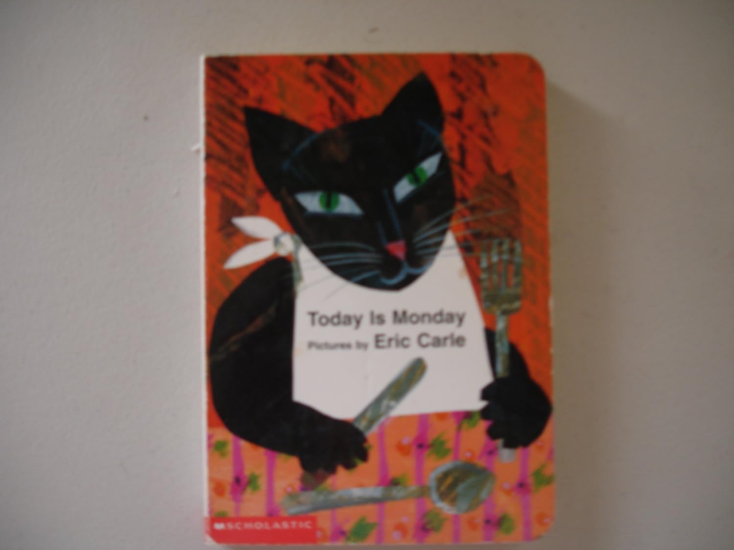 Today is Monday: Carle, Eric: 9780439398954: Amazon.com: Books