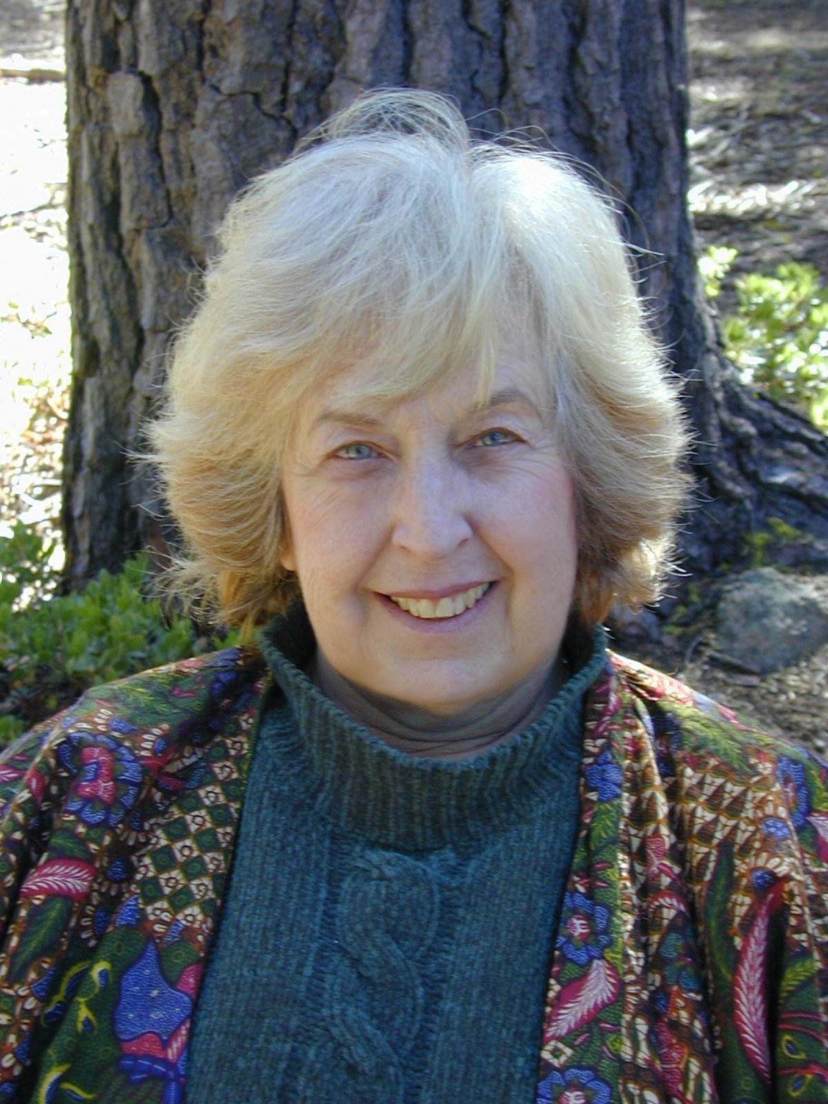 Amazon.com: Aurelia Louise Jones: books, biography, latest update