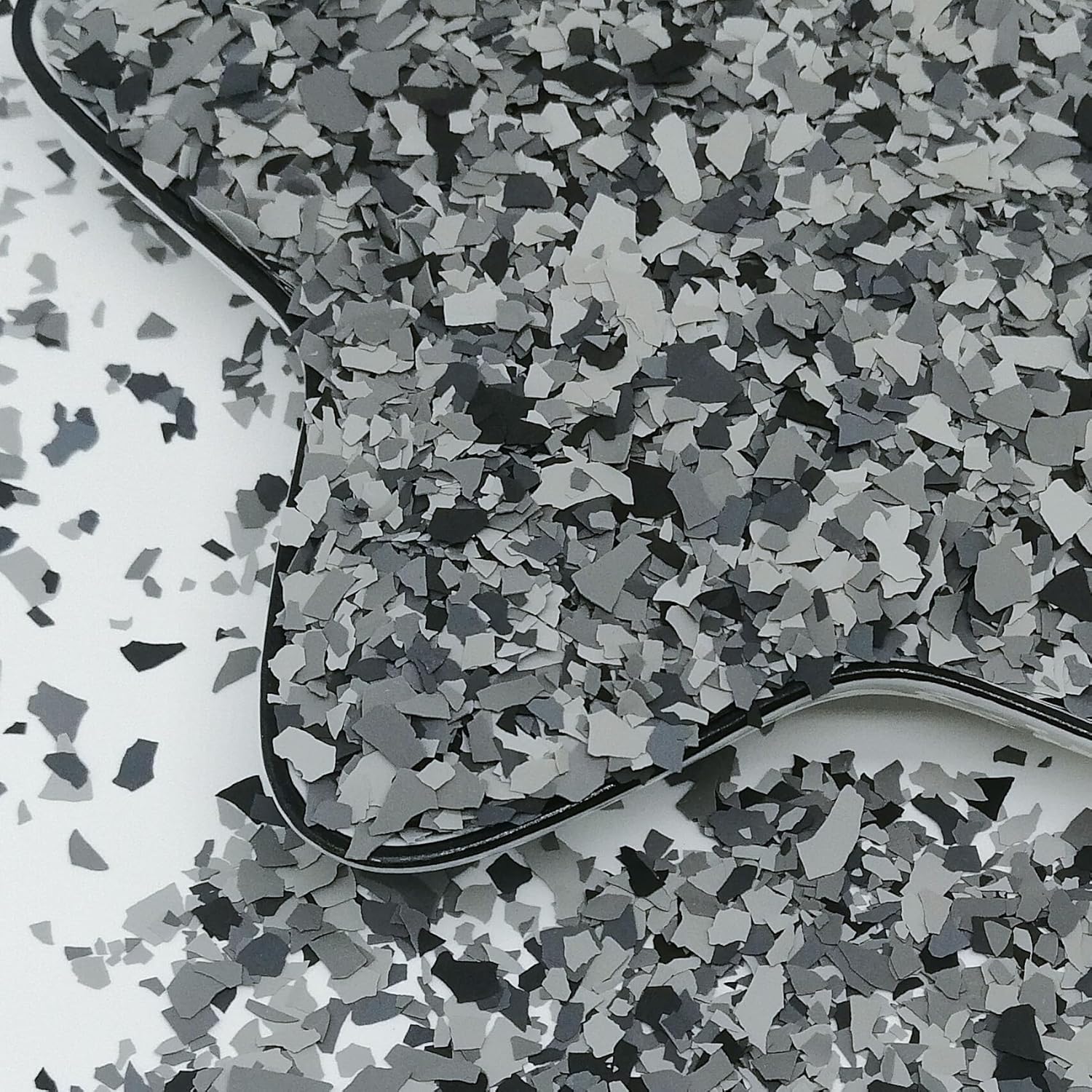 950 G/ 2.1 LB Epoxy Floor Flakes Blend Decorative Color Chips 3-5 mm ...