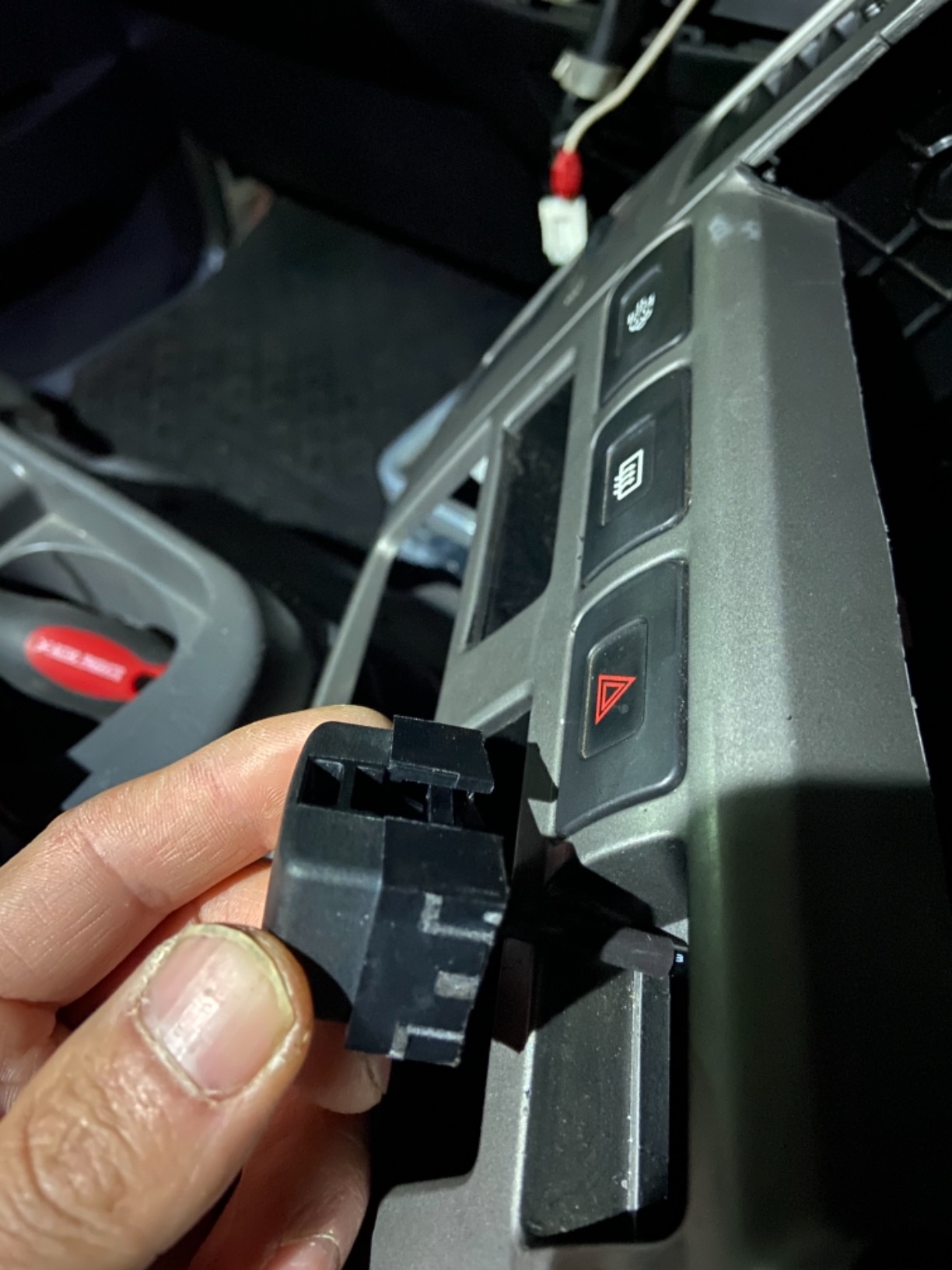 Amazon | エーモン(amon) AODEA(オーディア) USB接続通信パネル 日産車用 2313 | カーオーディオケーブル | 車＆バイク