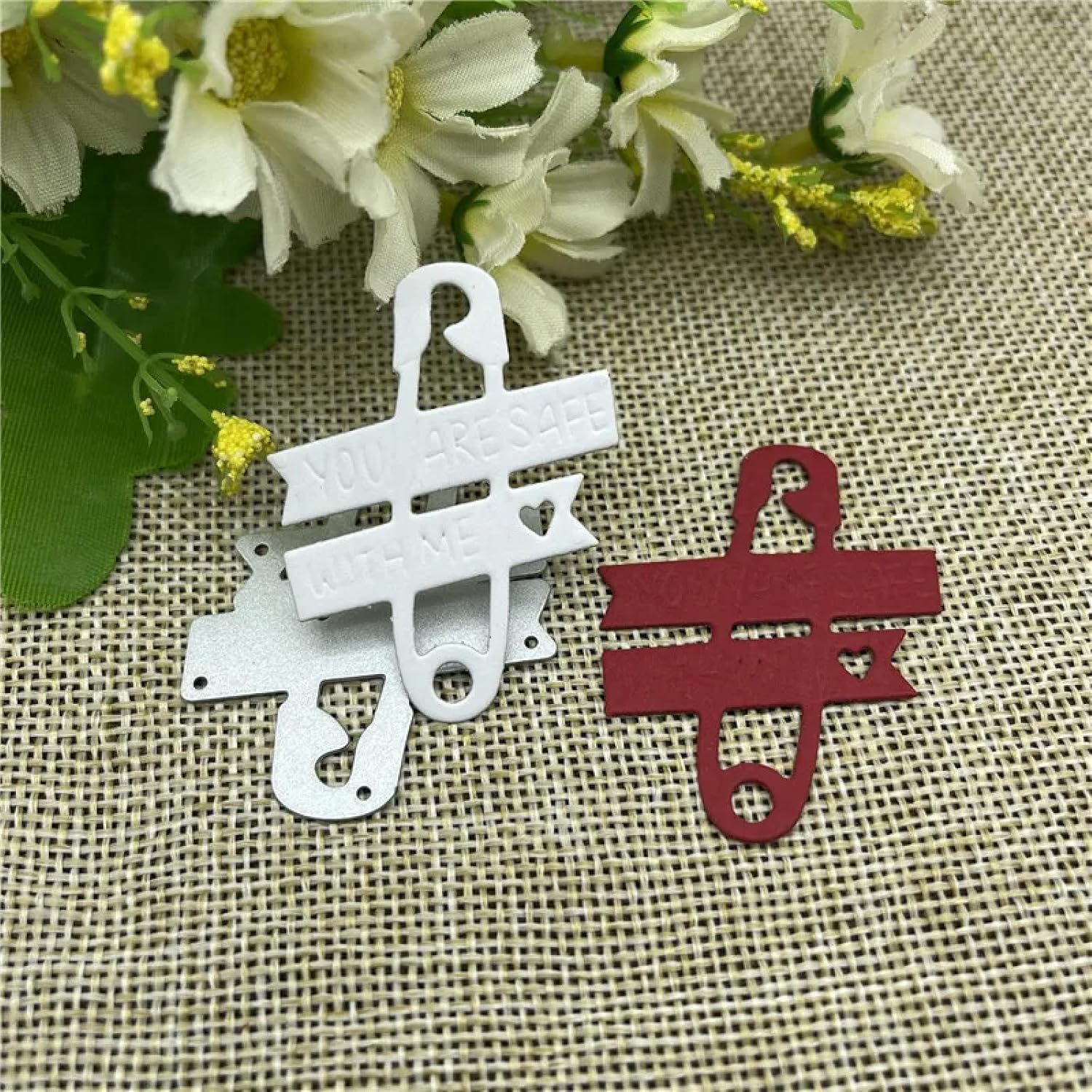 Amazon.com : Dies Cut Stencils,4.6x3.8cm Pin Frame Lacemetal Cutting ...