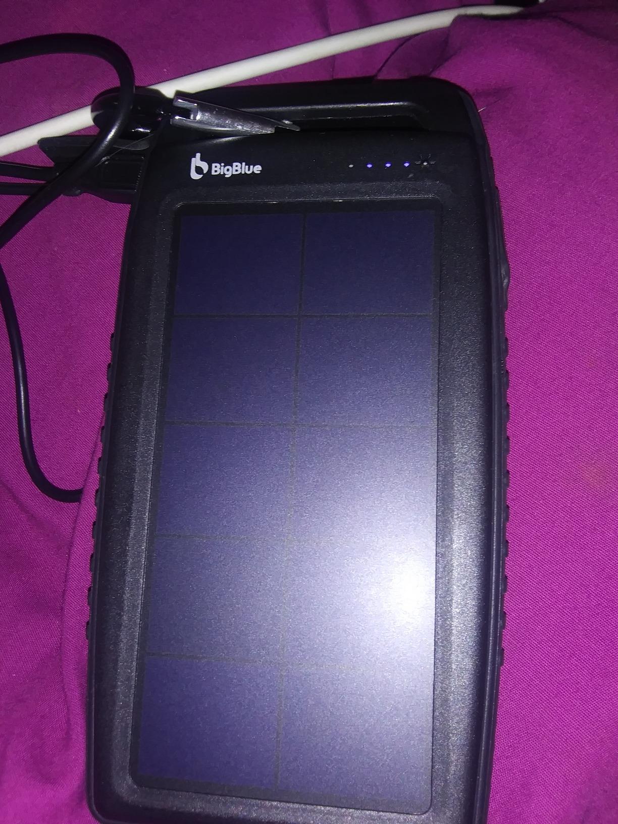 Amazon.com: BigBlue Solar Battery Charger 15000mAh IPX4 Waterproof Dual ...