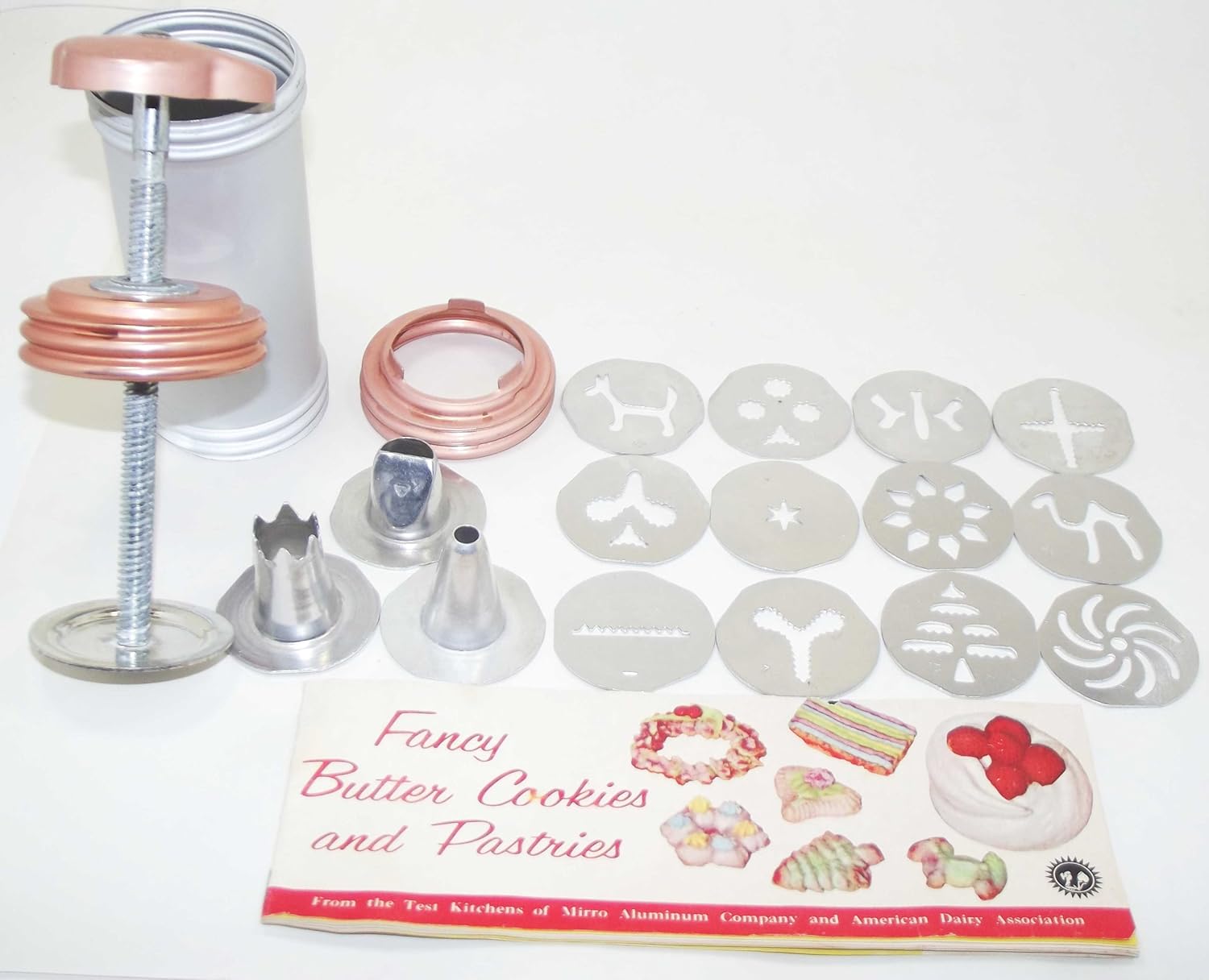 Amazon.com: Vintage Mirro Cookie Press With Book 12 Plates 3 Tips: Home ...