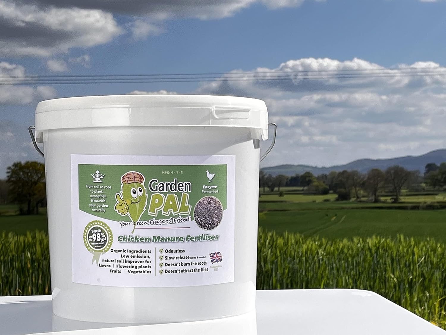 Garden Pal Fermented Chicken Manure Pellets, 7KG Bucket : Amazon.co.uk ...