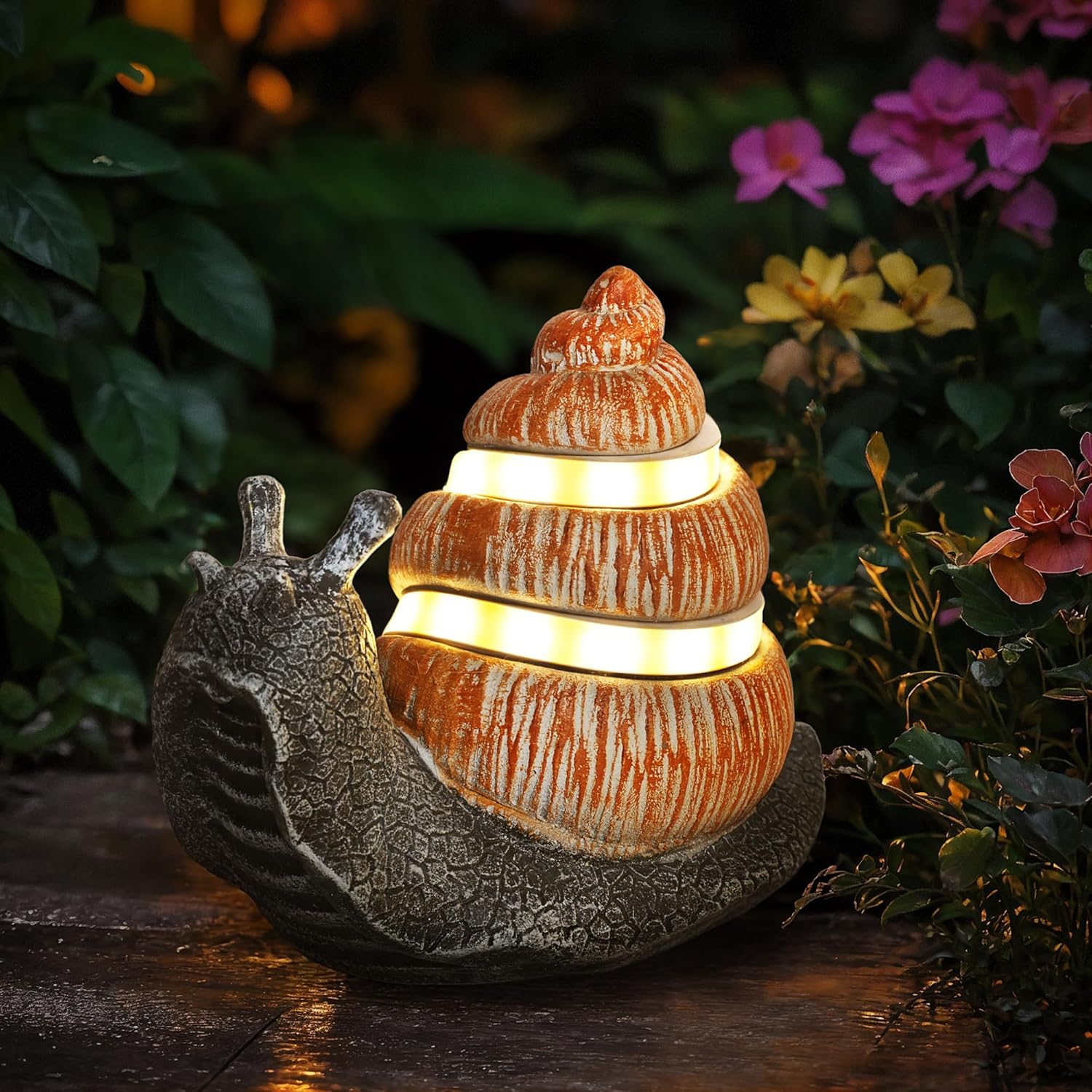 Rumiom Solar Snail Figurine Lights Garden Statue, Resin Snail Statue ...