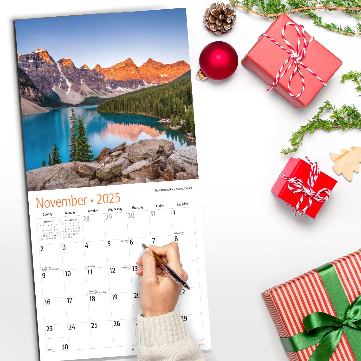 Snapklik.com : Wonders Of Planet Earth 2025 Wall Calendar 12 Month 12 ...