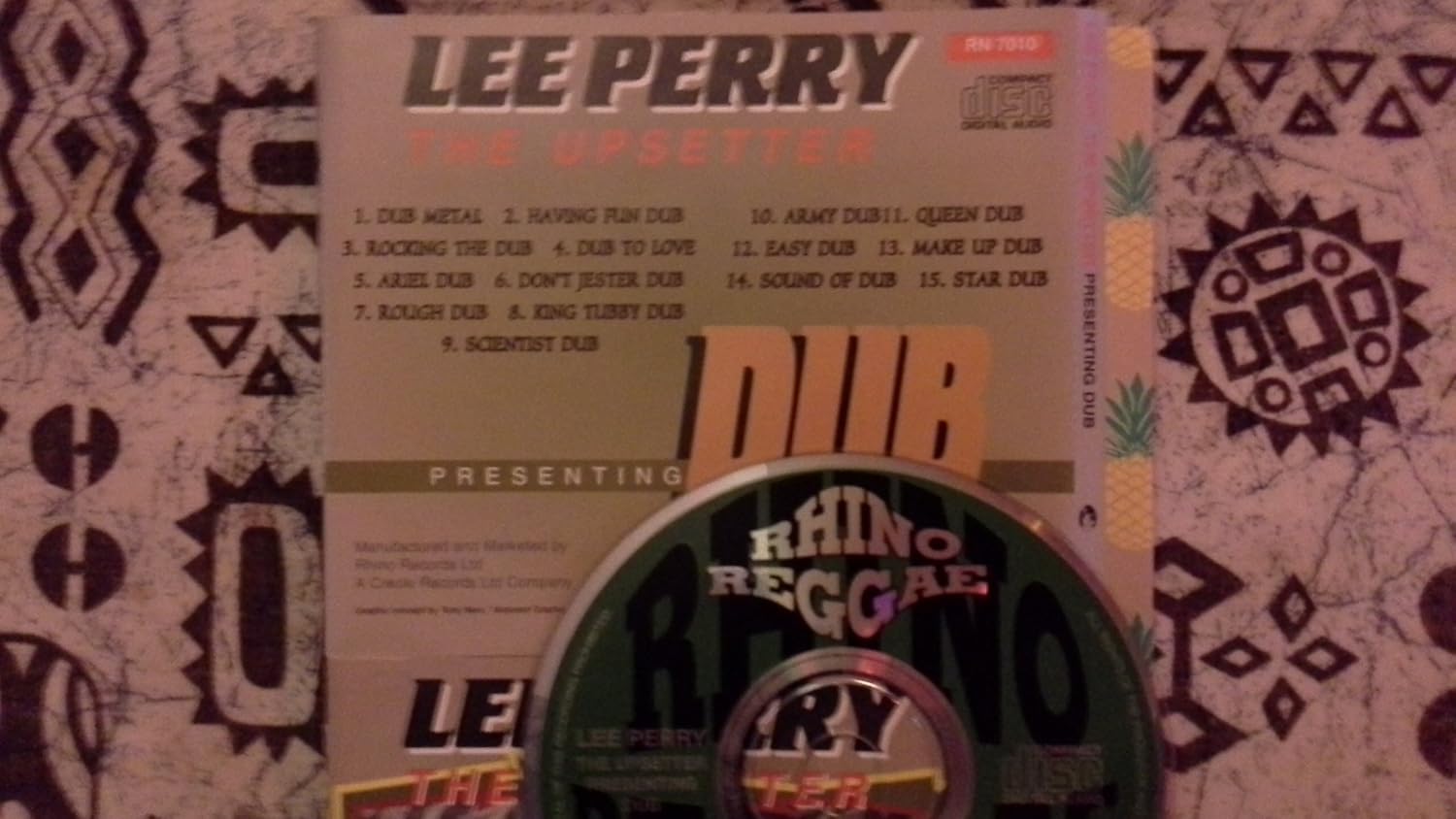 Amazon | The Upsetter Presenting Dub | Lee Perry | ポップス | ミュージック