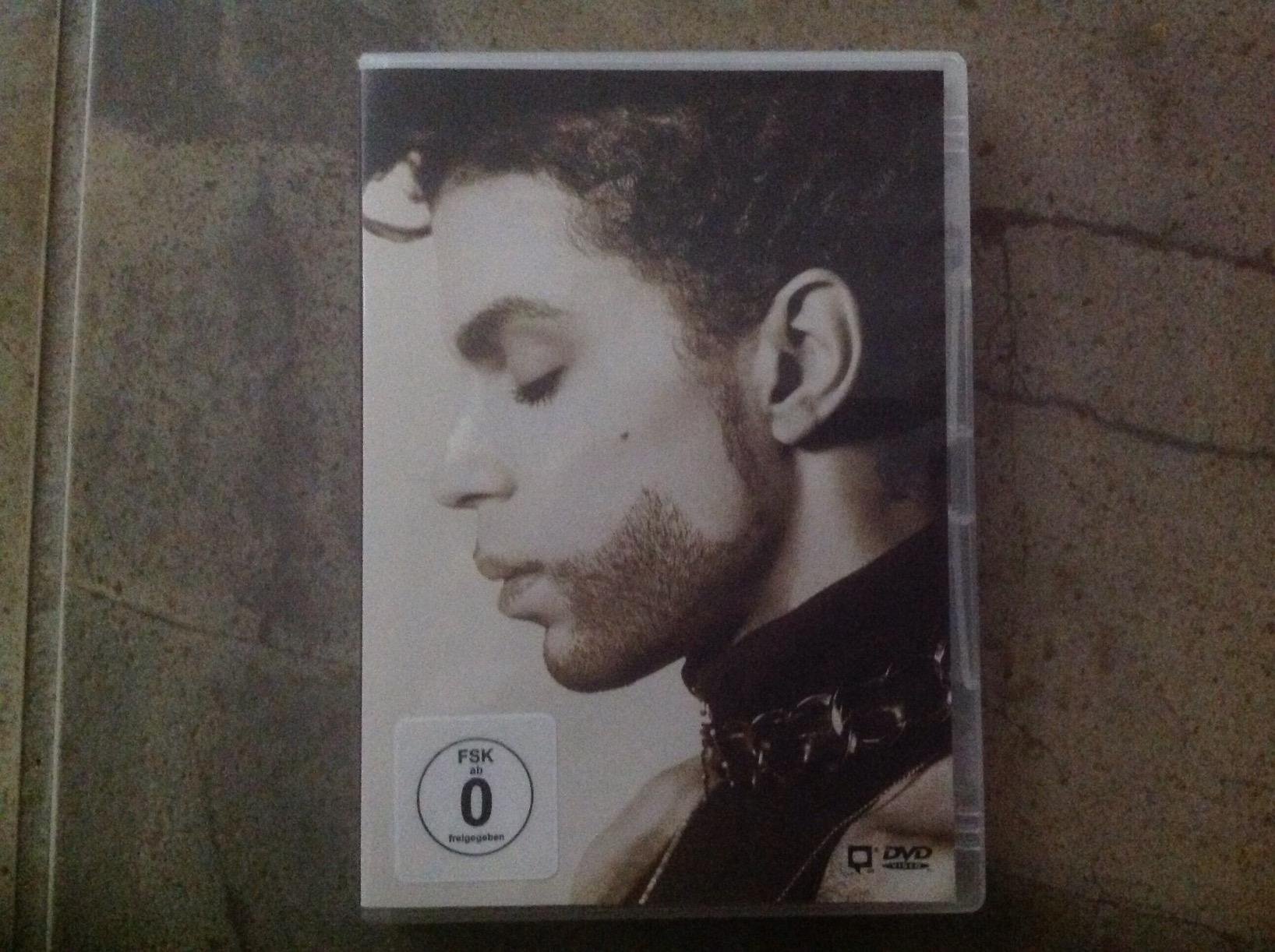 Amazon.com: Prince: The Hits Collection [VHS] : Coleman, Lisa ...