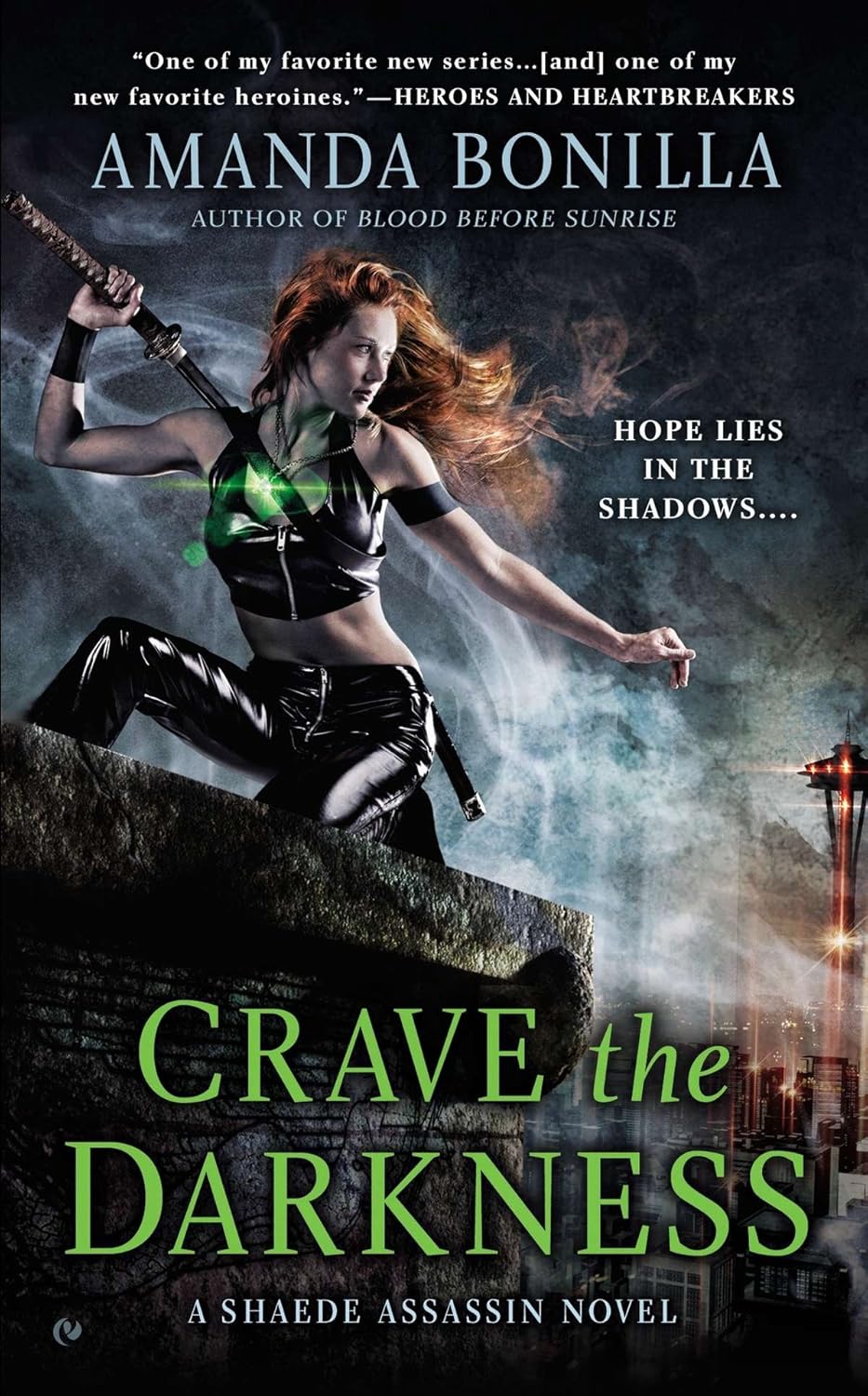 Amazon.com: Crave the Darkness: A Shaede Assassin Novel: 9780451239556 ...