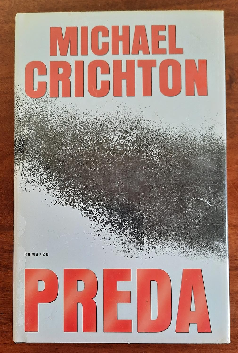 Amazon.com: Preda: 9788811665038: Michael Crichton, Gianni Pannofino: Books