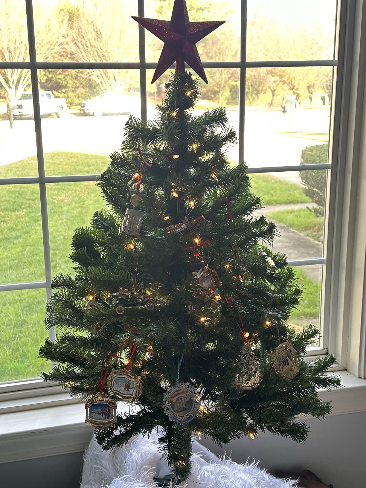 $17/mo - Finance National Tree Company Pre-Lit Artificial Medium ...