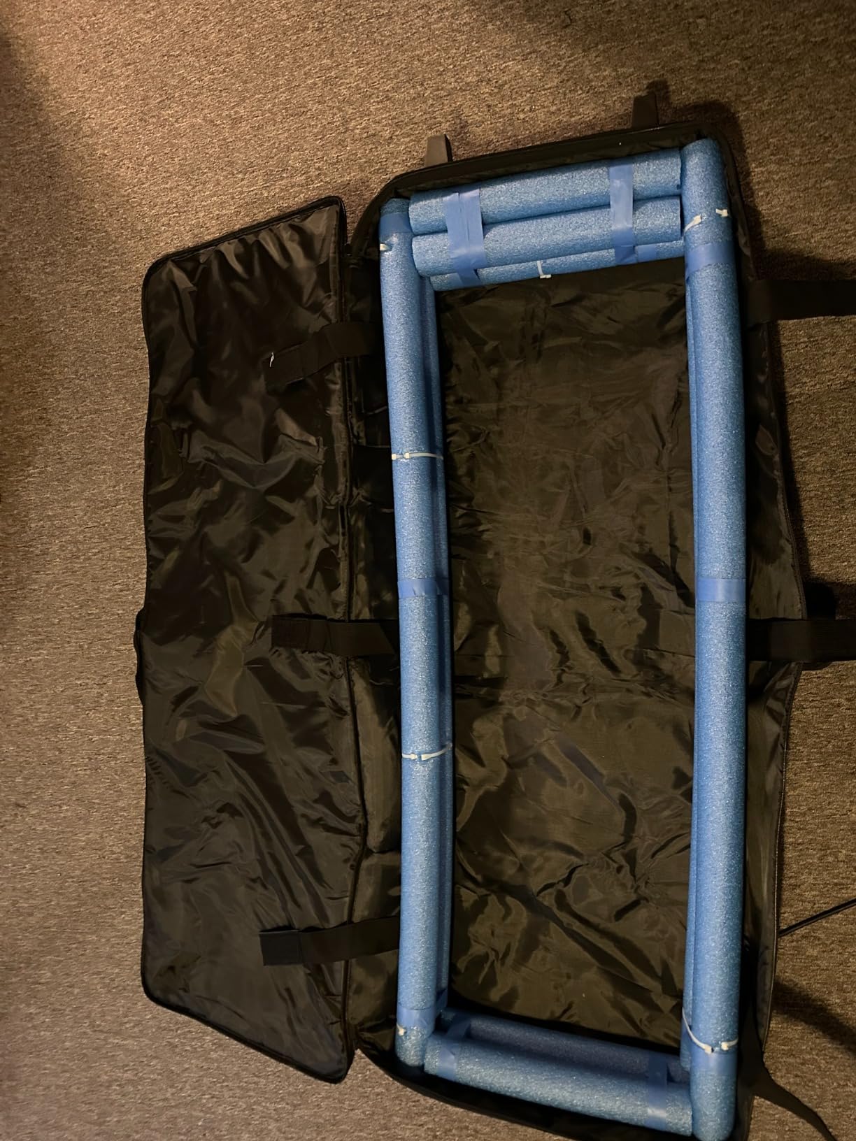 Amazon.com: 76 key Keyboard Case with Wheels (Interior Size: 50.4"x18.1 ...