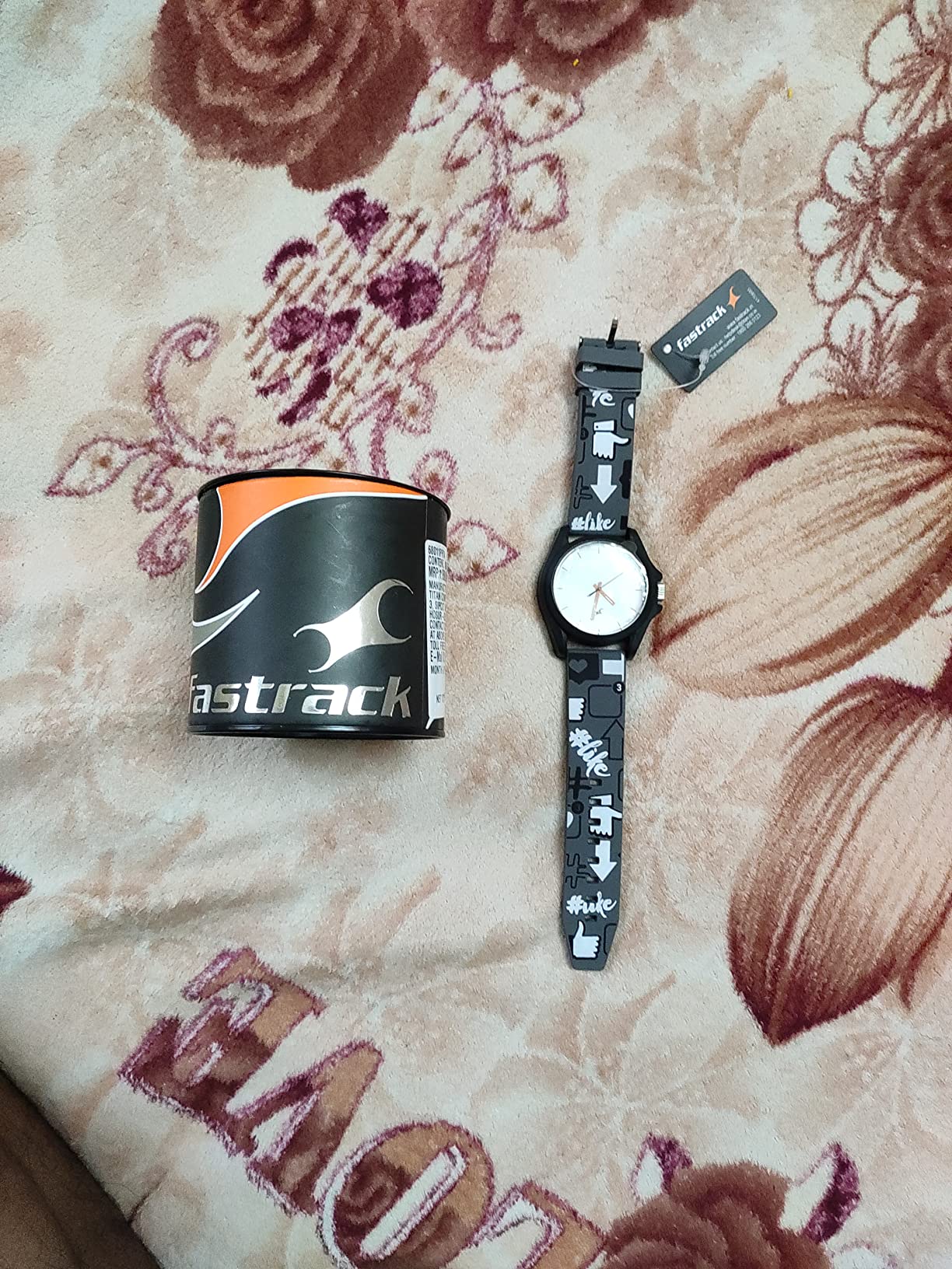 Buy Fastrack Unisex Silicone White Dial Analog Watch -Nr68011Pp04, Band ...
