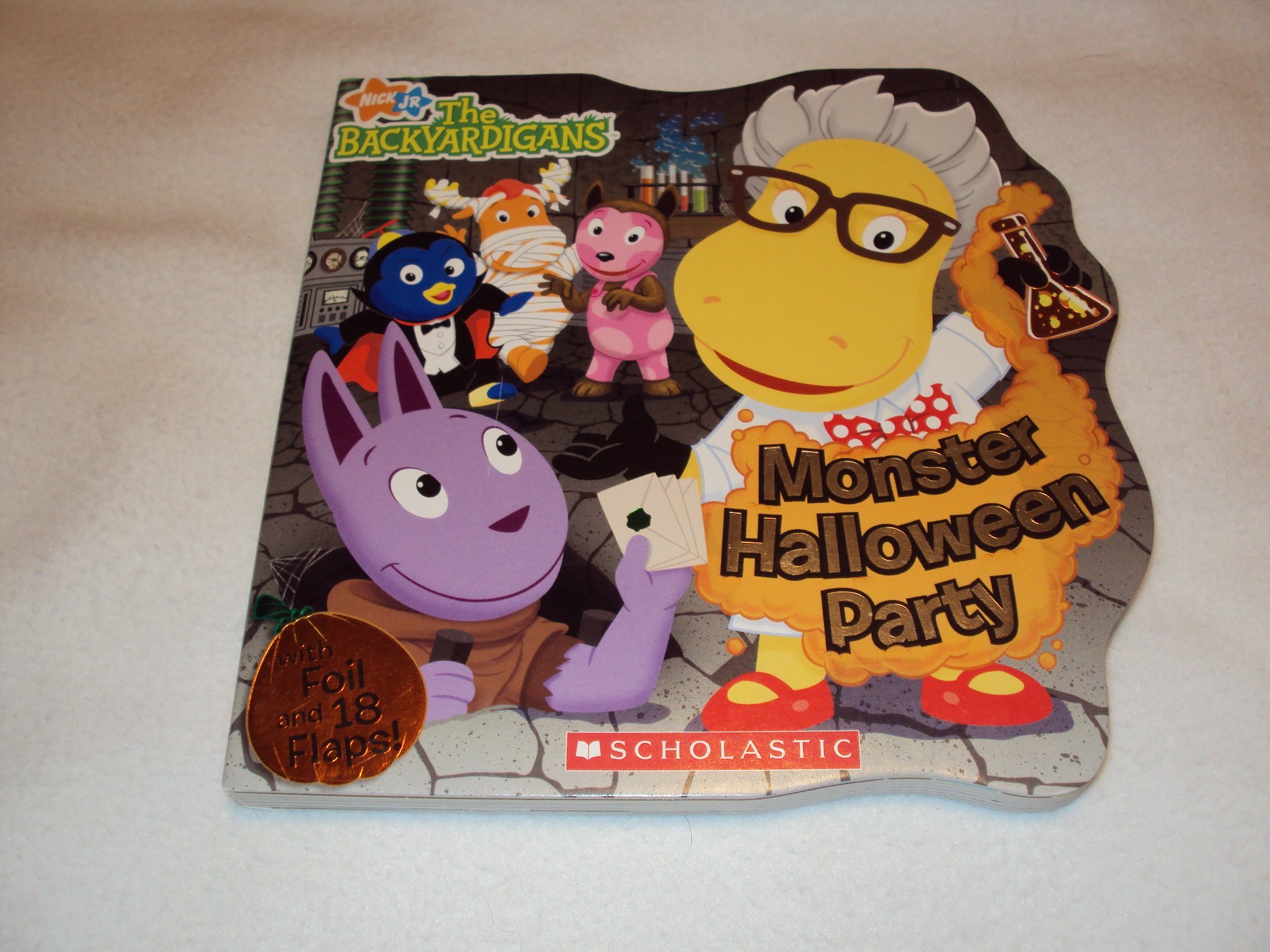 Nick Jr. The Backyardigans Monster Halloween Party: Author: Amazon.com ...