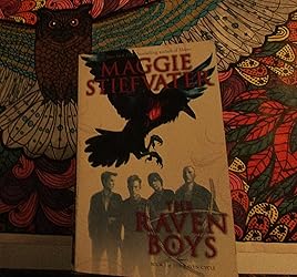Amazon.com: The Raven Boys (The Raven Cycle, Book 1) (1): 9780545424936 ...
