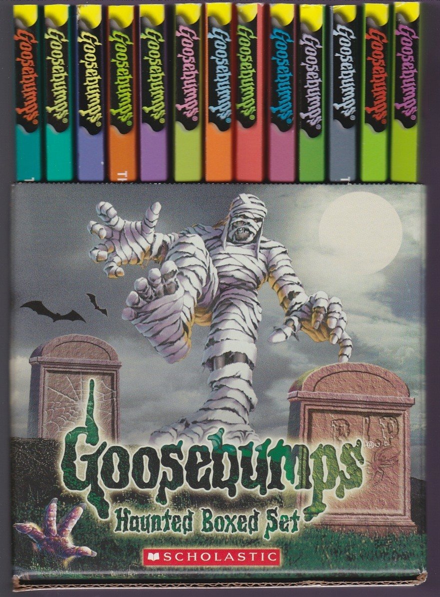Goosebumps Haunted Boxed Set (13 Books) (Goosebumps): Stine, R. L ...