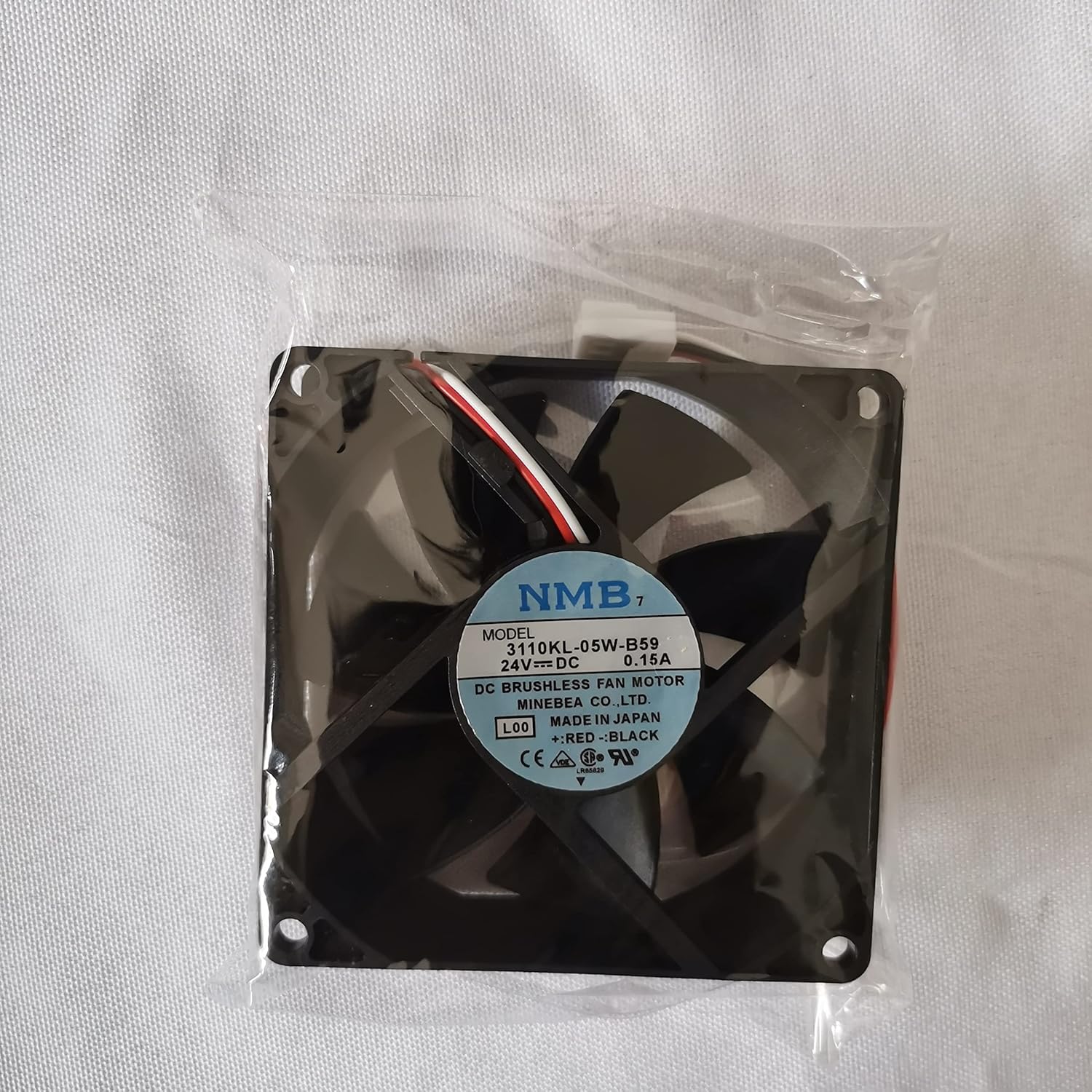 Amazon.com: NMB-MAT fan 3110KL-05W-B59 8025 DC 24V 0.15A 2.88W 3-line ...