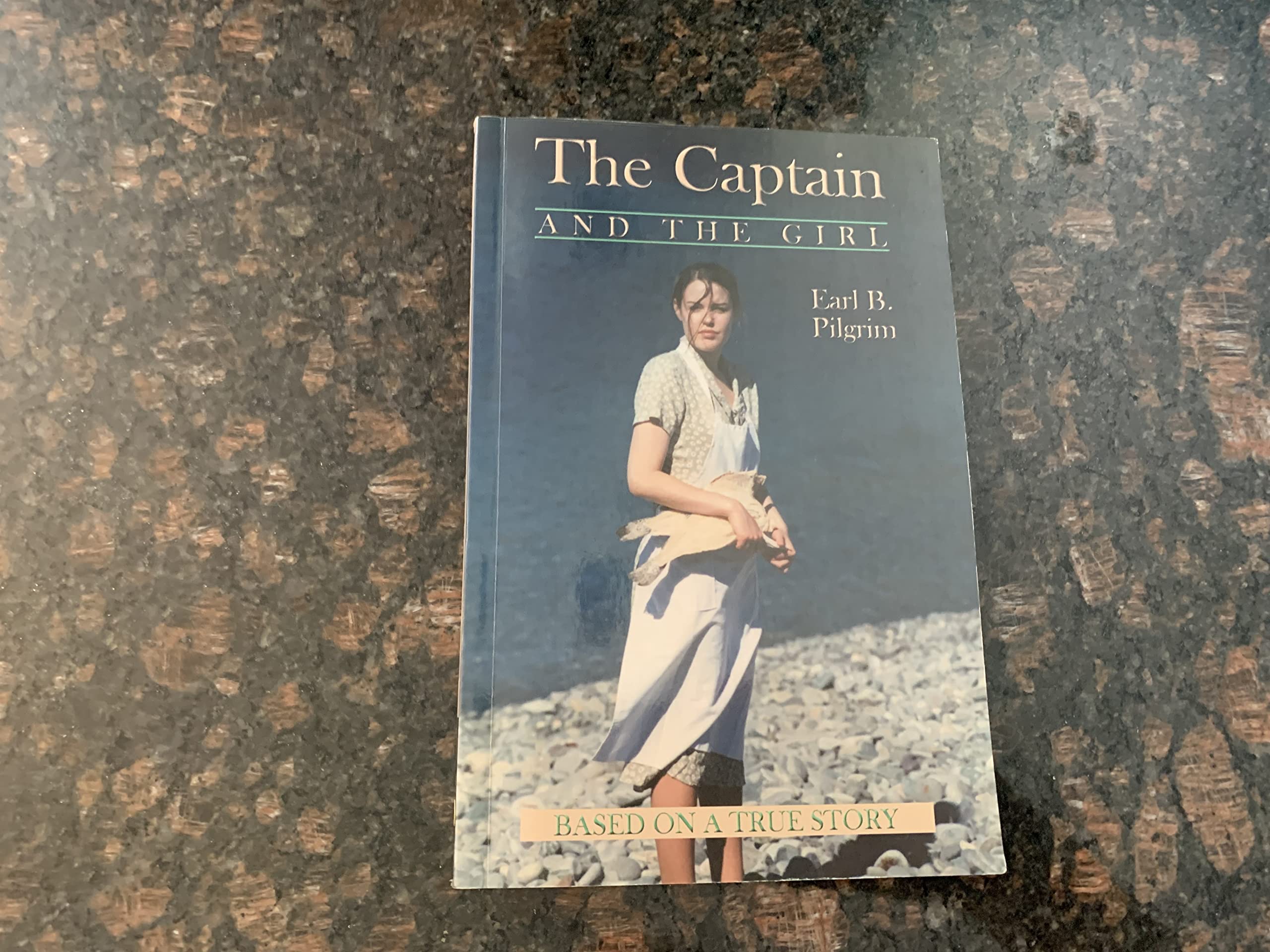 The Captain and the Girl: Pilgrim, Earl B.: 9781894463188: Amazon.com ...