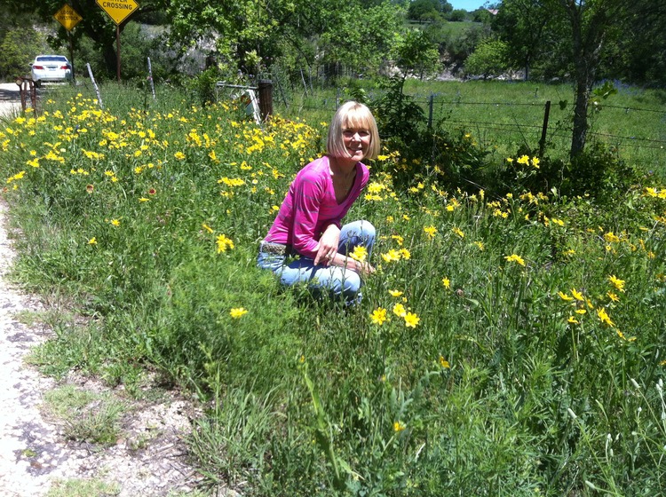 Amazon.com: Victoria Peace Green: books, biography, latest update