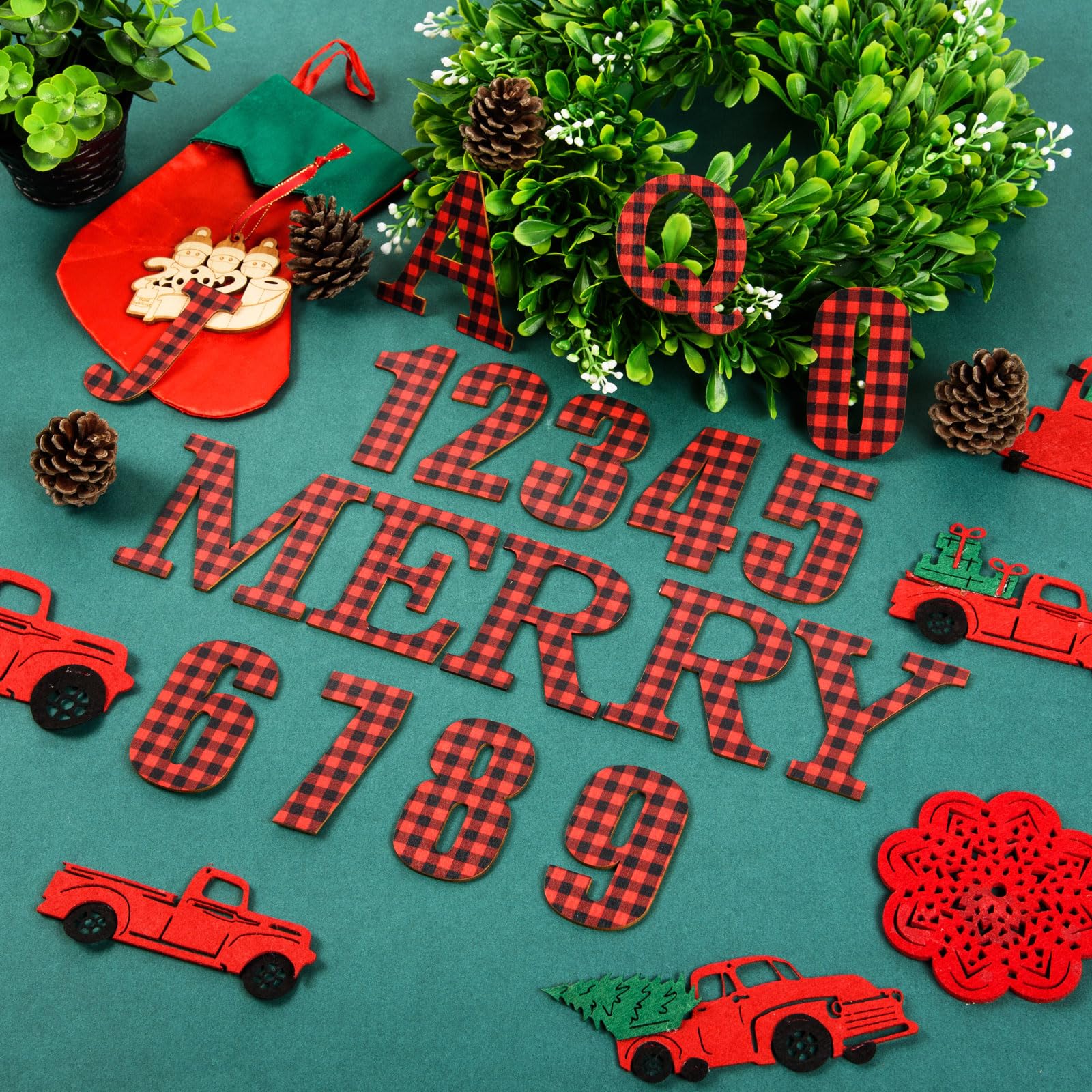 Snapklik.com : 124 Pcs Christmas Stocking Letter Numbers Tags ...