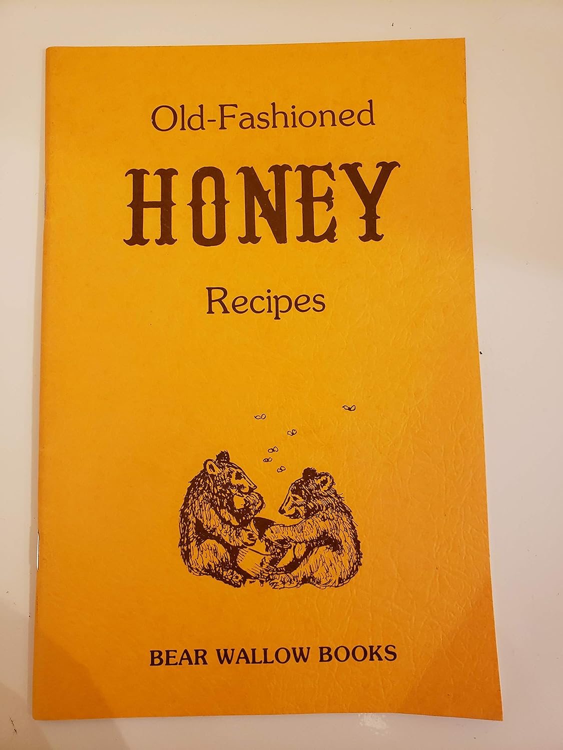 Old-Fashioned Honey Recipes: Editors: Amazon.com: Books