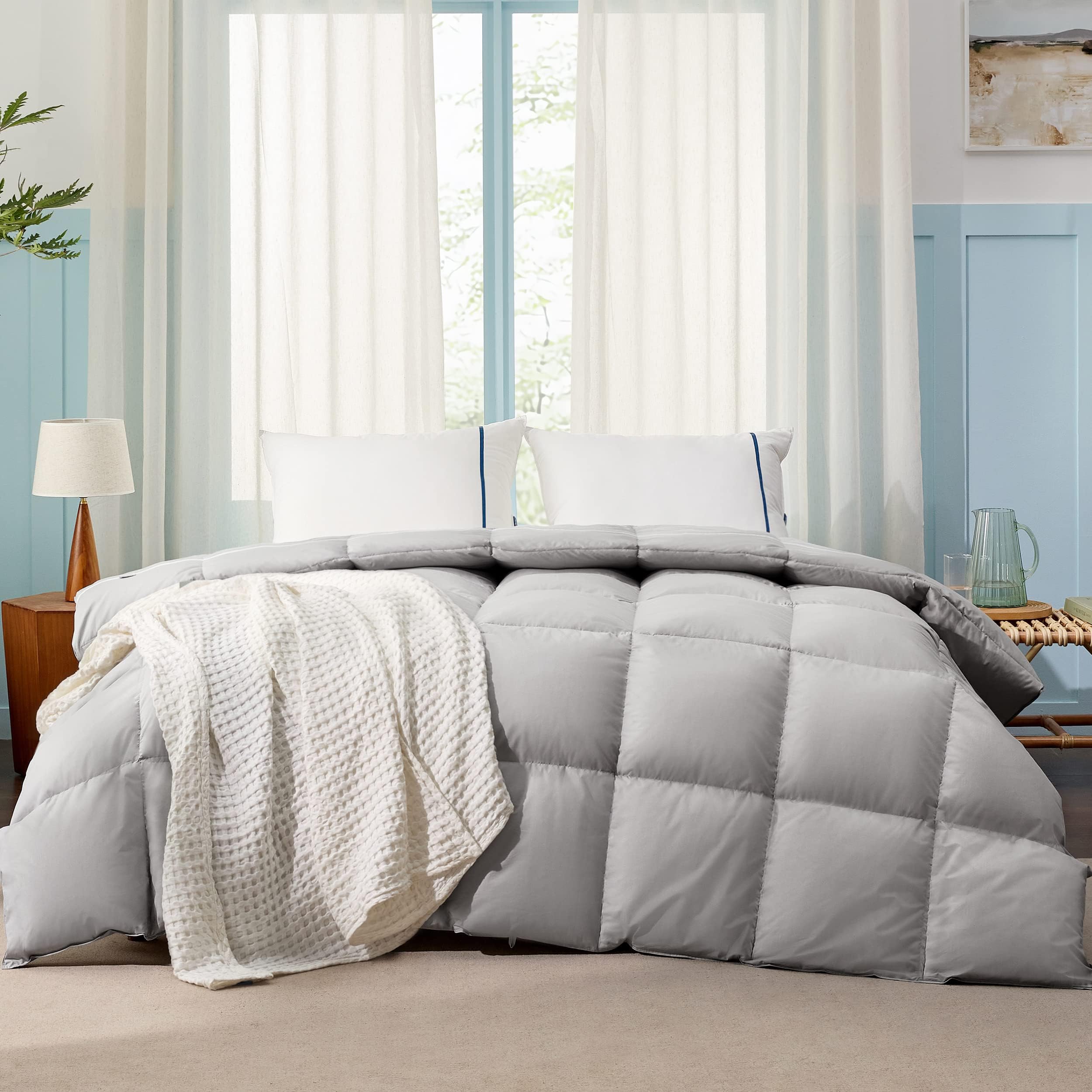 Amazon.com: Bedsure Goose Feather Down Comforter Queen Size - Medium ...