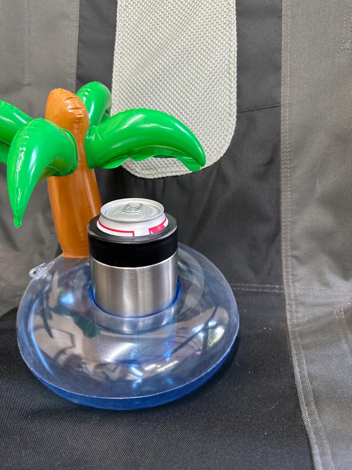 Amazon.com: 9pcs Floating Drink Holder for Pool Drink Floats for ...