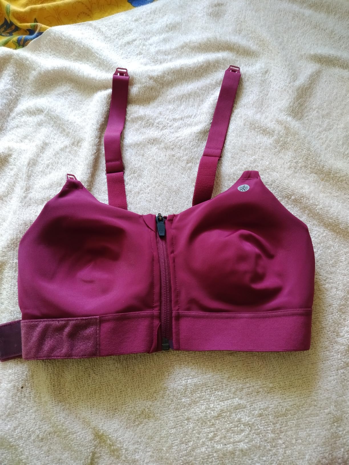 CULTSPORT Do It All Padded Sports Bra | Full Coverage Front Open Bra ...
