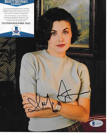 Sherilyn Fenn Twin Peaks Original Autographed 8X10 Photo w/Beckett COA ...