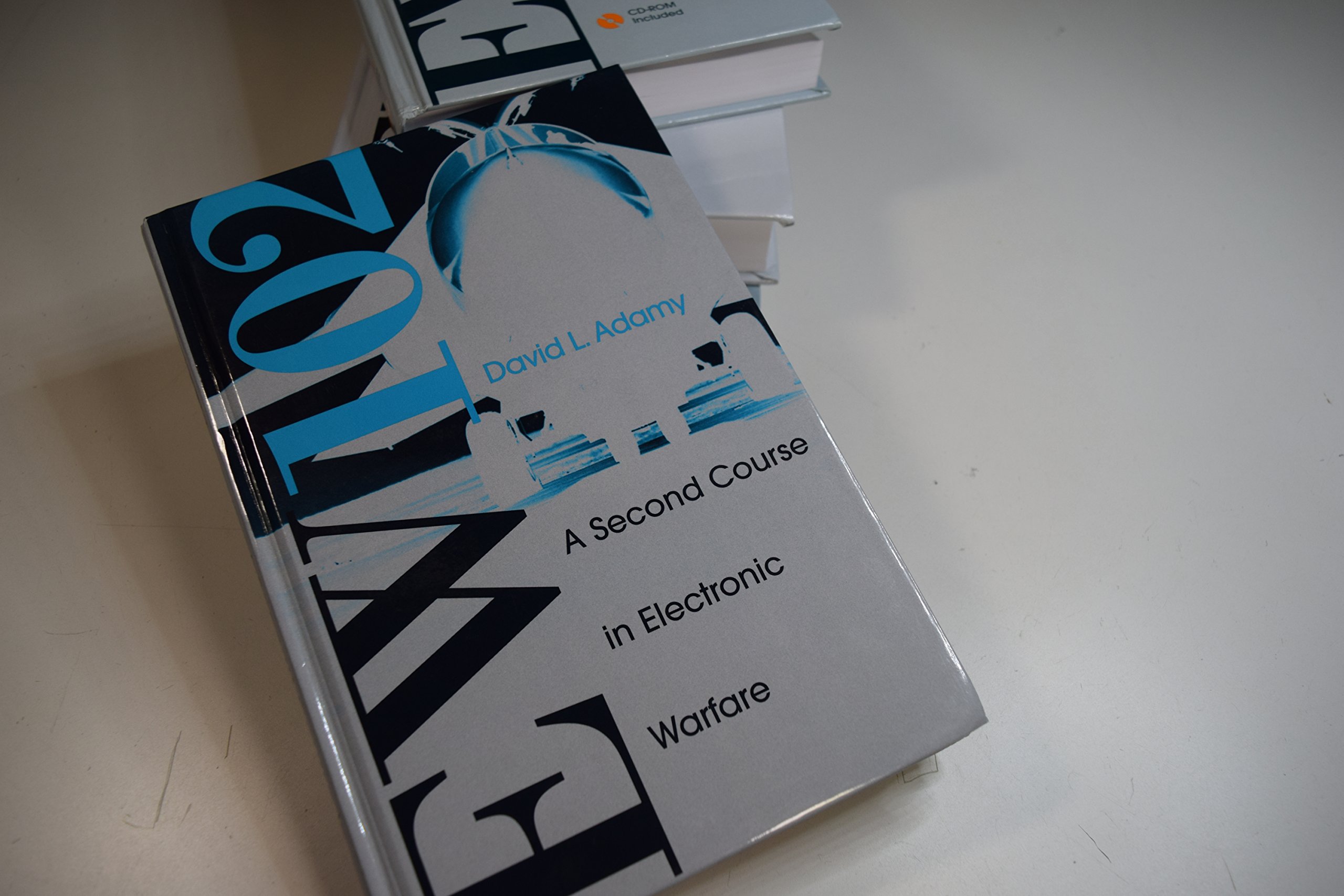 EW 102: A Second Course in Electronic Warfare: Adamy, David L ...