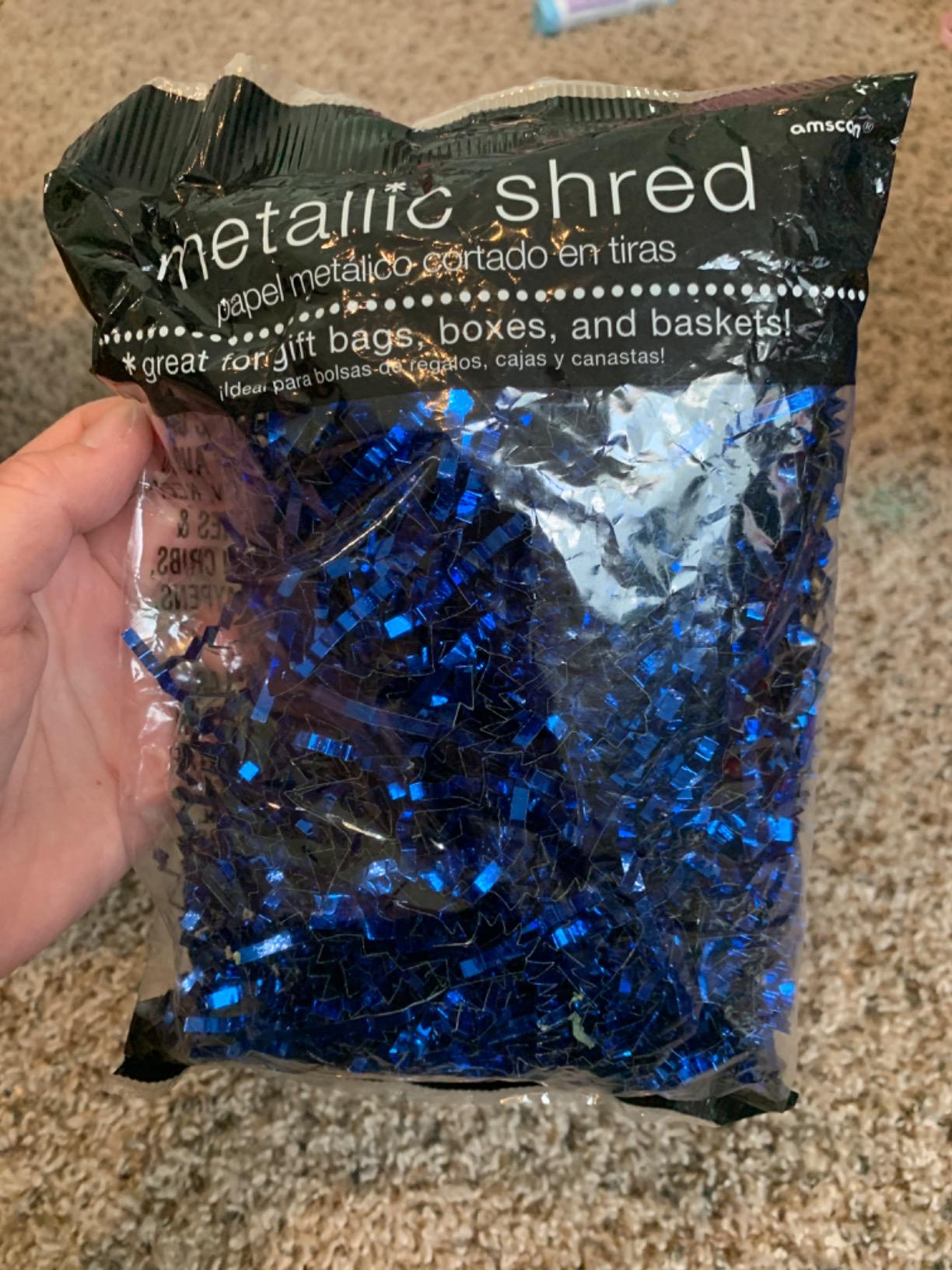 Amazon.com: Amscan Metallic Blue Shred, 2 oz. (181042) : Health & Household