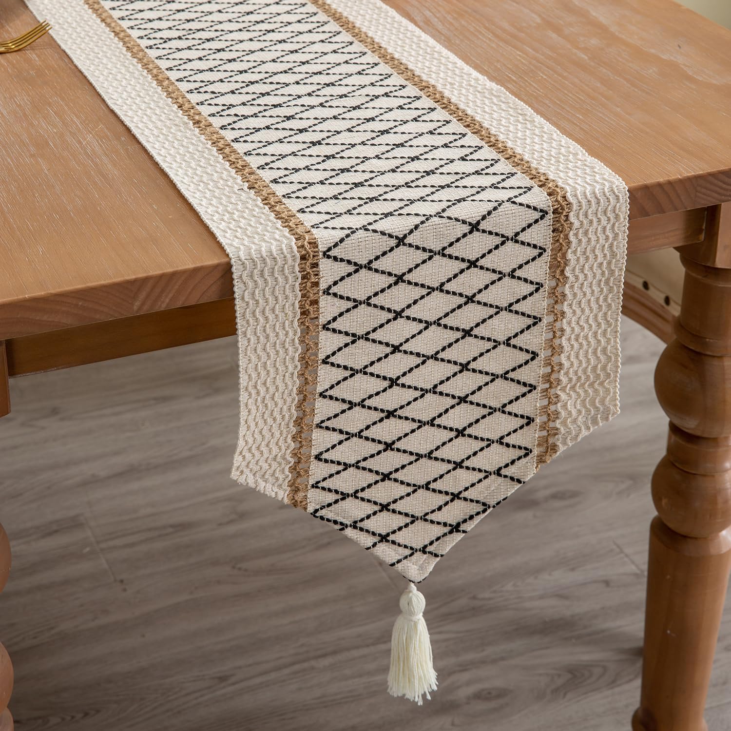 Amazon.com: Mayler Yee Table Runner Triangular End, Boho Style with ...