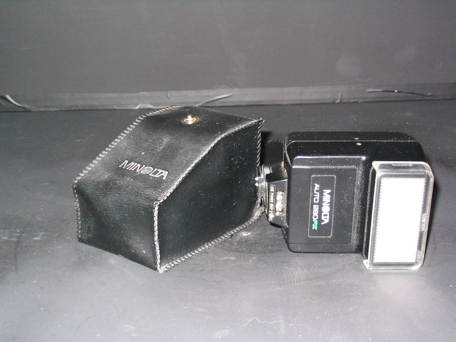 Amazon.com : MINOLTA 280PX Auto ElectroFlash : On Camera Shoe Mount ...