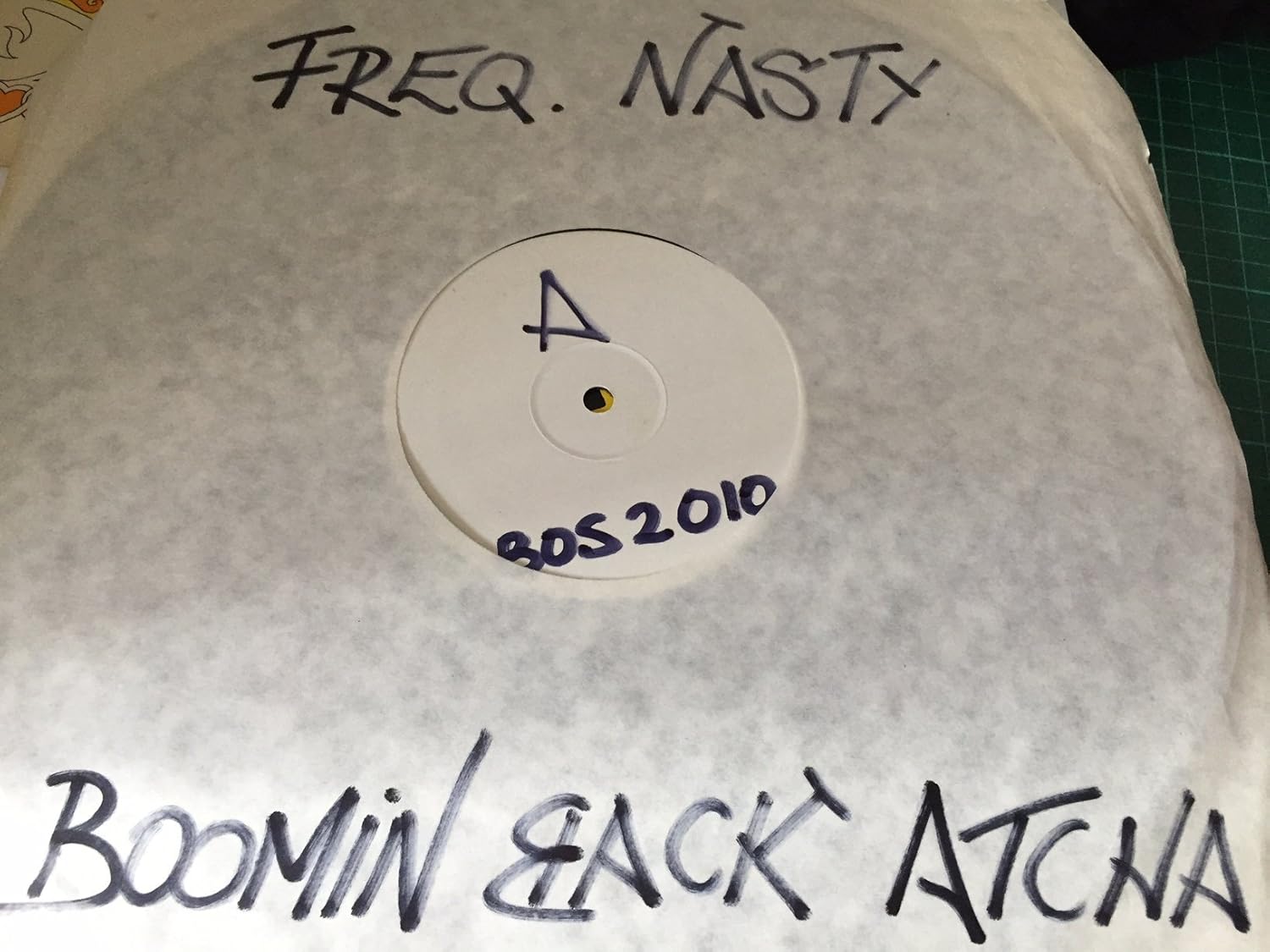 Amazon.co.jp: Boomin' Back Atcha [12 inch Analog]: ミュージック