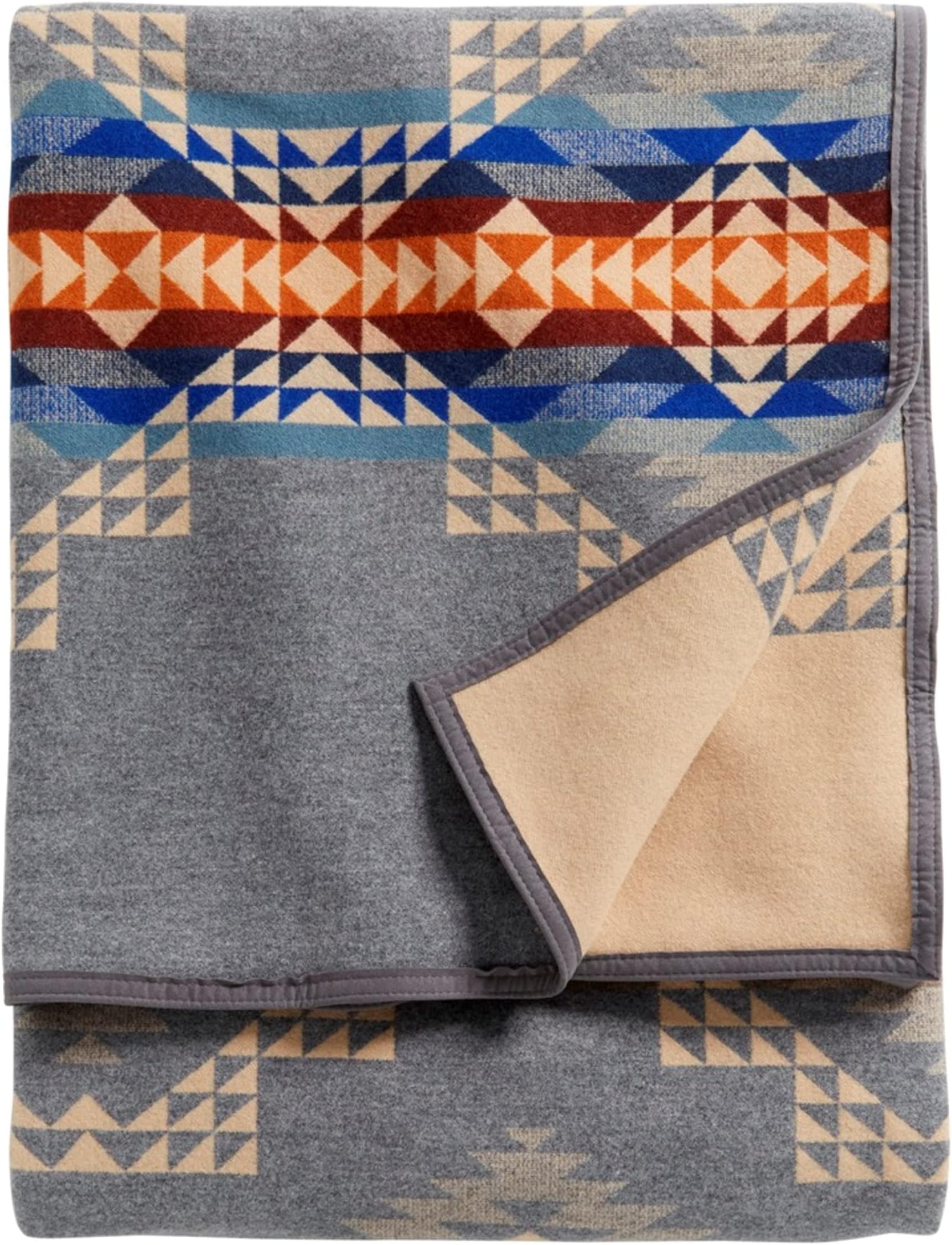 Amazon.com: PENDLETON King Size Chief Joseph Blanket - Rosewood : Home ...