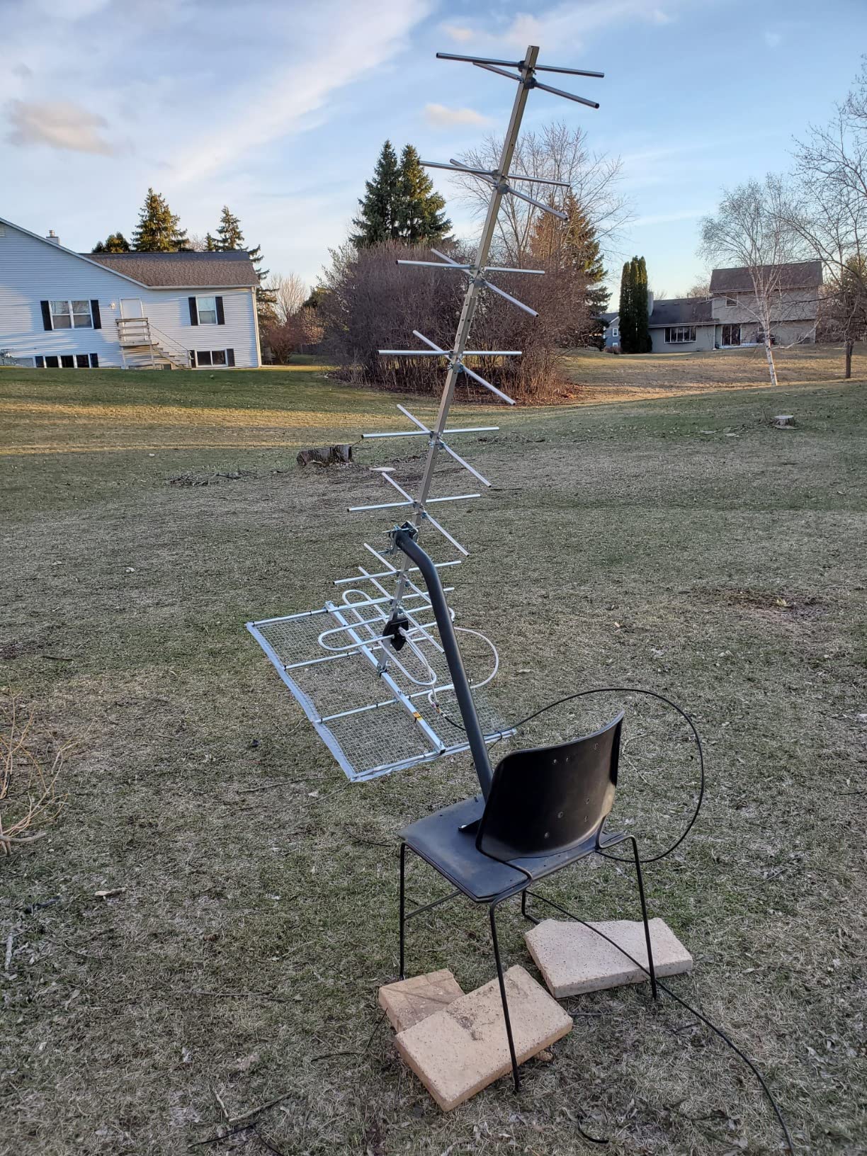 Amazon.com: Stellar Labs - 30-2476 - Antenna, Deep Fringe Directional ...