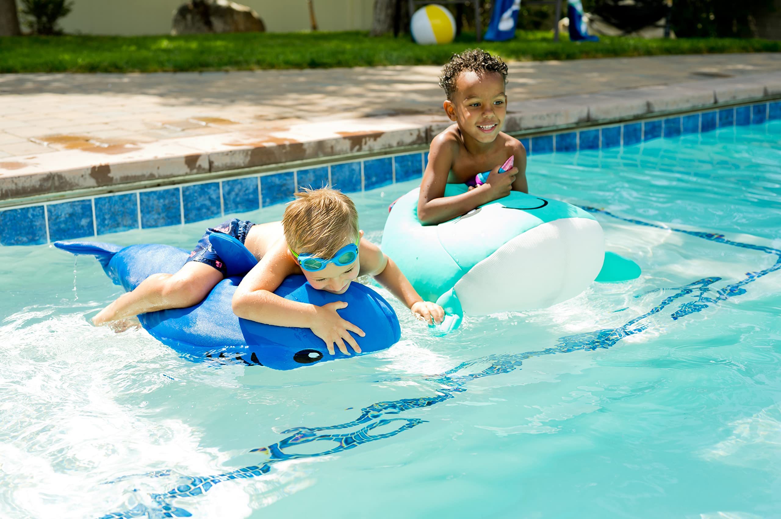 Snapklik.com : Posh Creations Whale Shark Pool Noodles And Floats