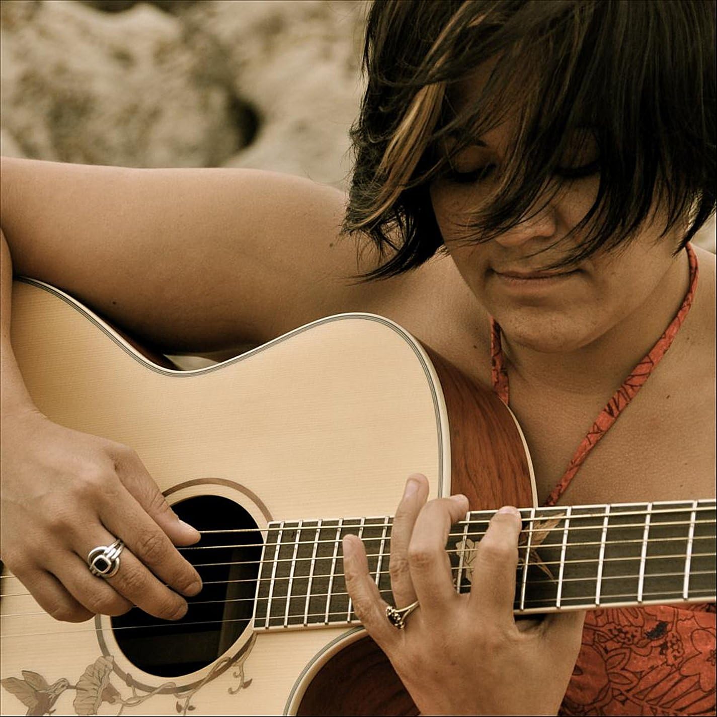Your Not Alone: Michelle Joly: Amazon.ca: Music
