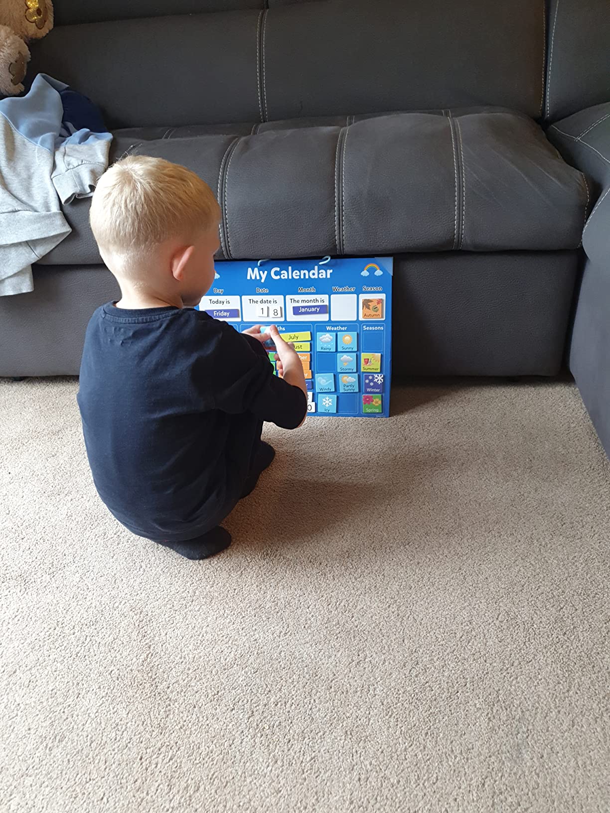 My Calendar Children's educational magnetic board with Hanging Loop ...