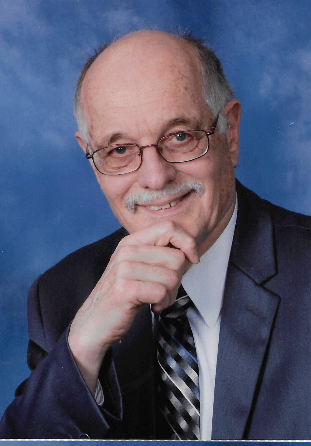 Amazon.com: Dr. Allen Solheim: books, biography, latest update